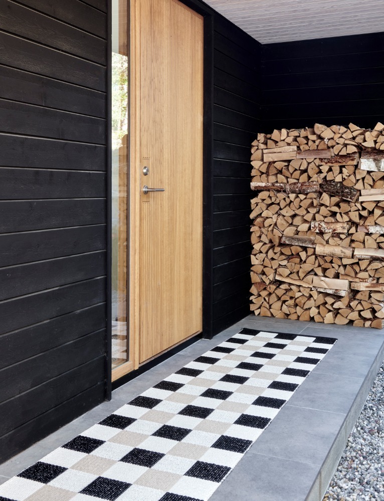 Pappelina Pix rug, 70 x 160 cm, black - vanilla - beige | Finnish ...