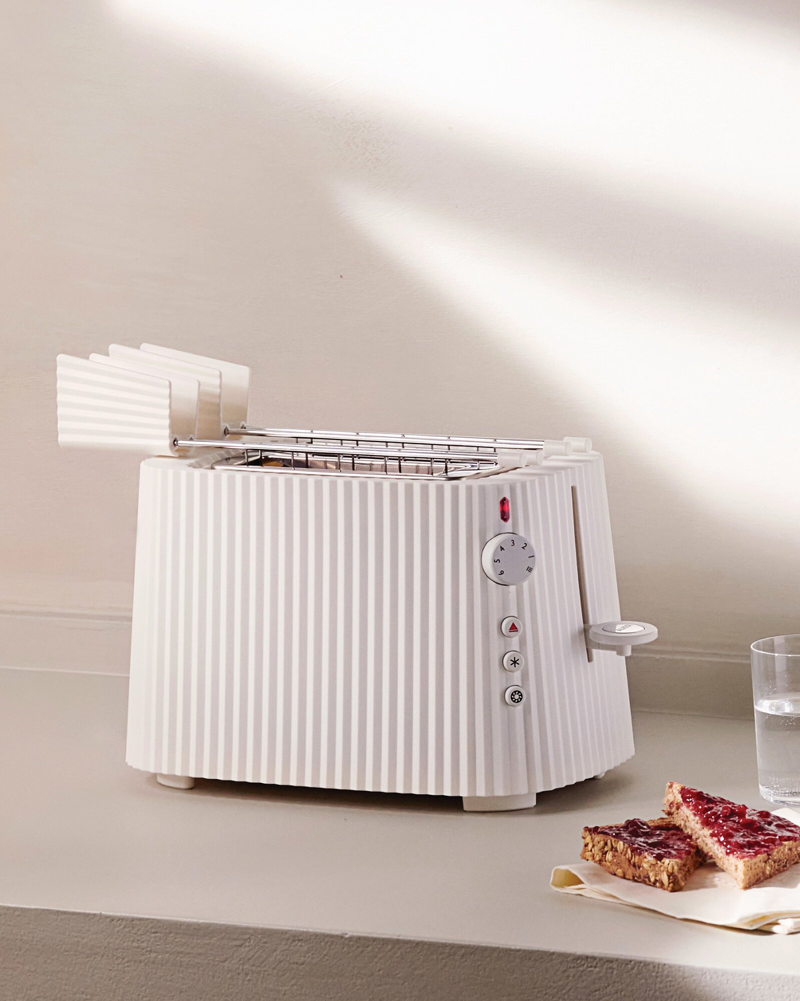 Alessi Plissé toaster, white | Finnish Design Shop UK