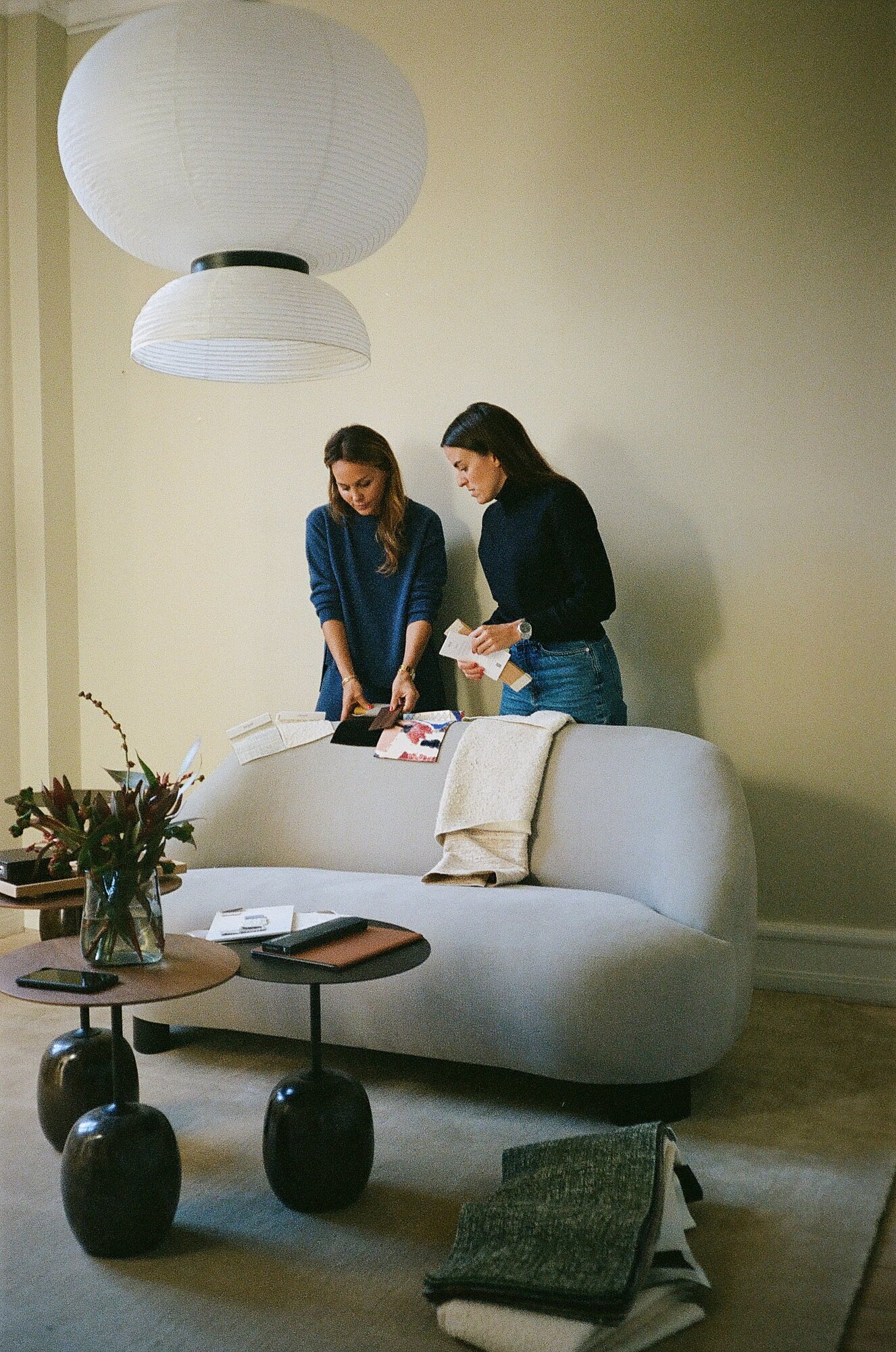 &Tradition Lato LN8 coffee table, walnut - Emperador marble | Finnish ...