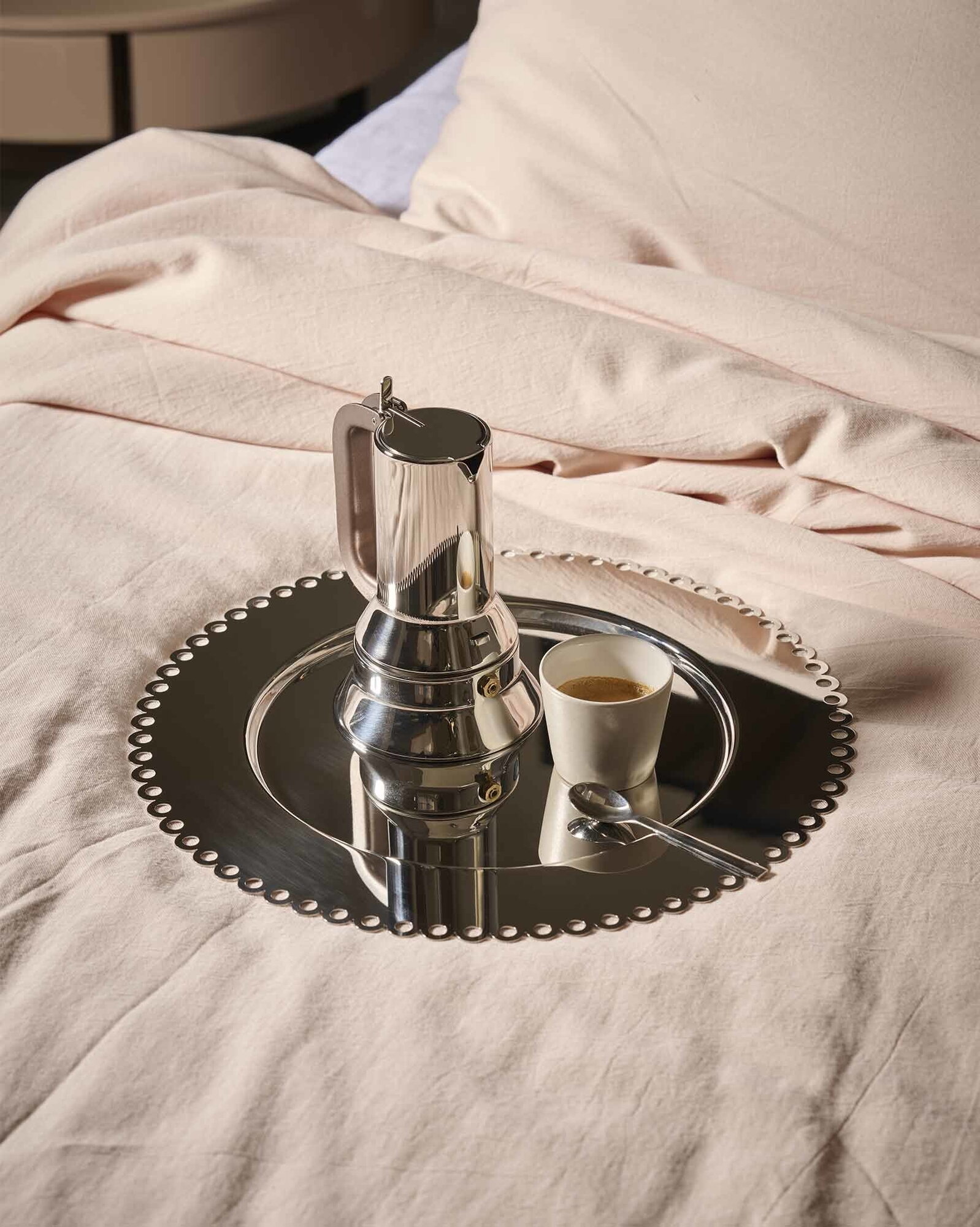 Alessi Edges tarjotin/tabletti, ruostumaton teräs | Finnish Design Shop