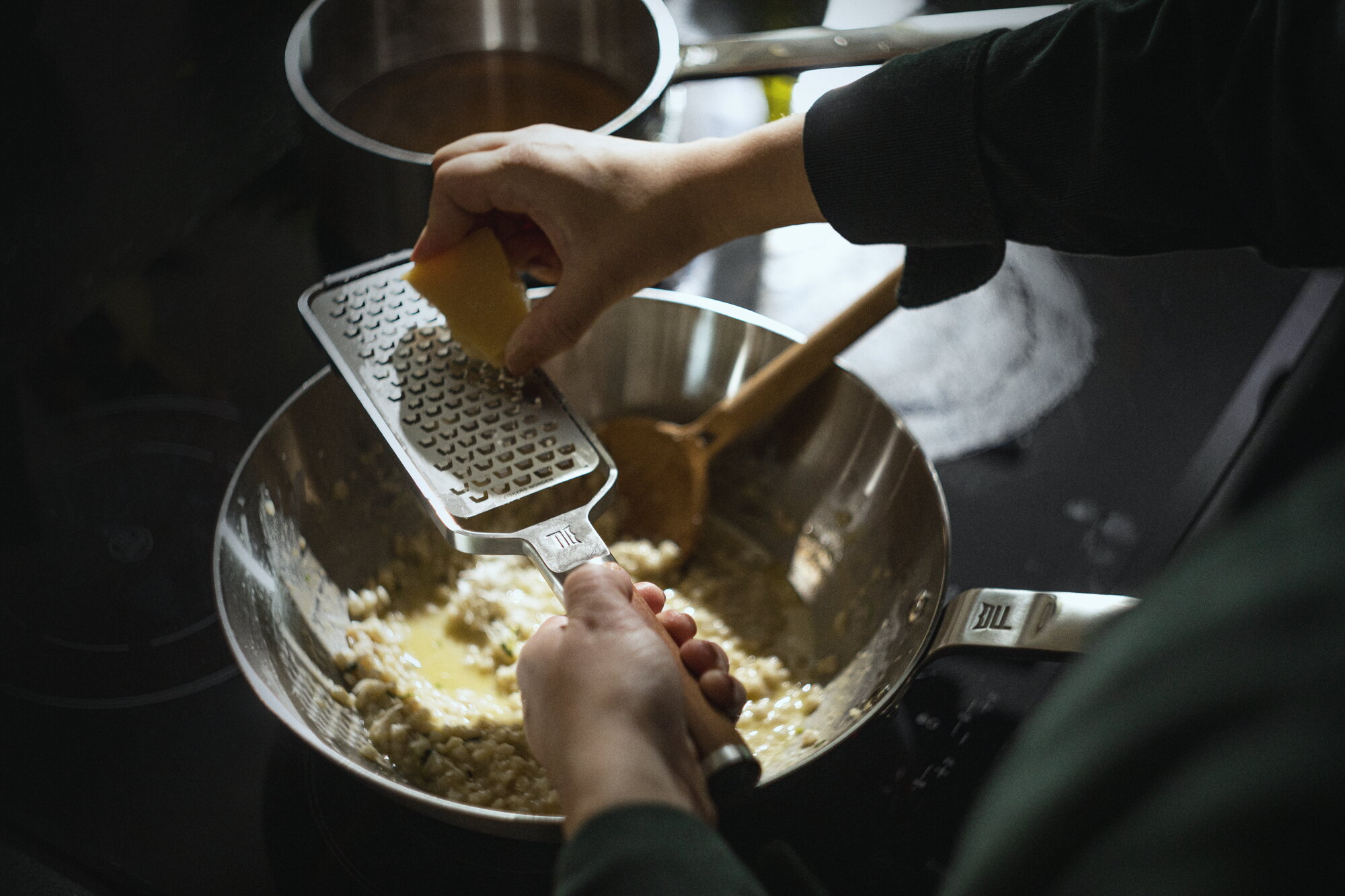 Fiskars Norden steel wok pan, uncoated, 28 cm | Finnish Design Shop