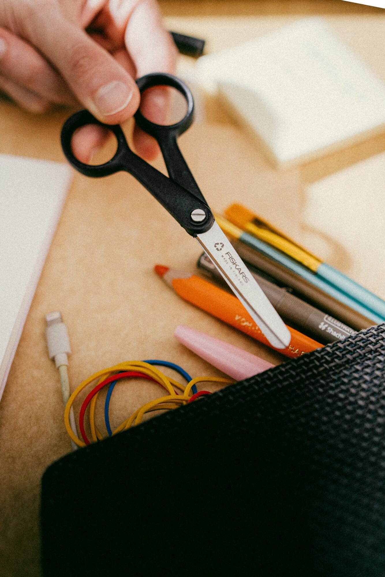 Fiskars Functional Form ReNew hobby scissors, 13 cm, black | Finnish ...