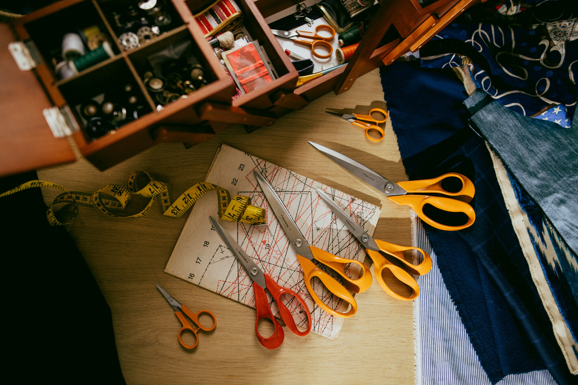 Fiskars Classic tailor scissors, 27 cm | Finnish Design Shop