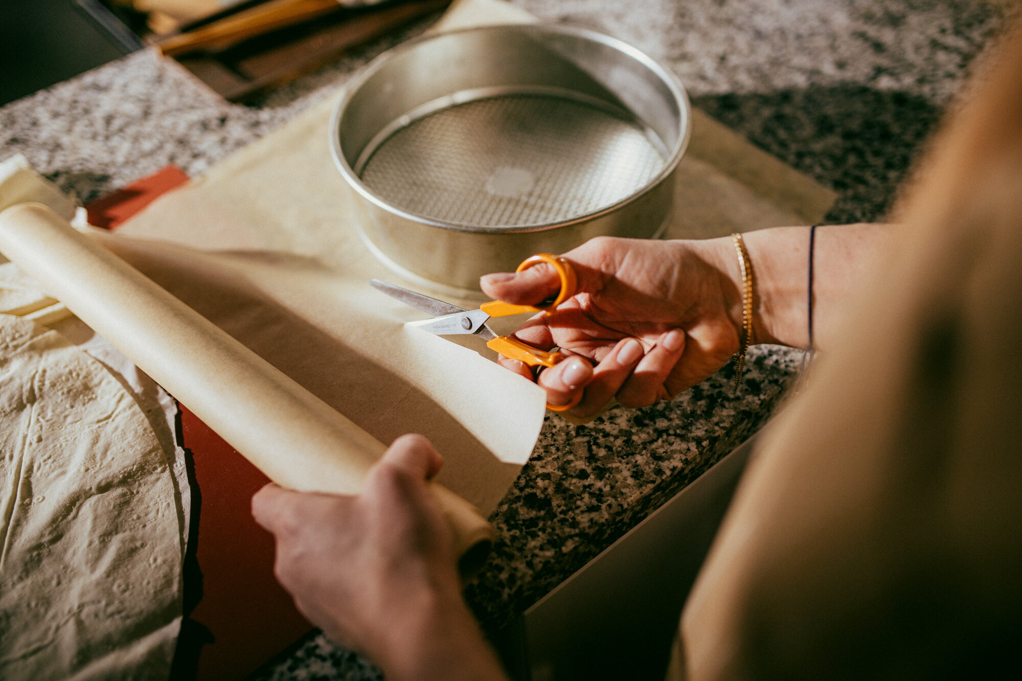 Fiskars Ciseaux universels Classic Small, 16 cm | Finnish Design Shop