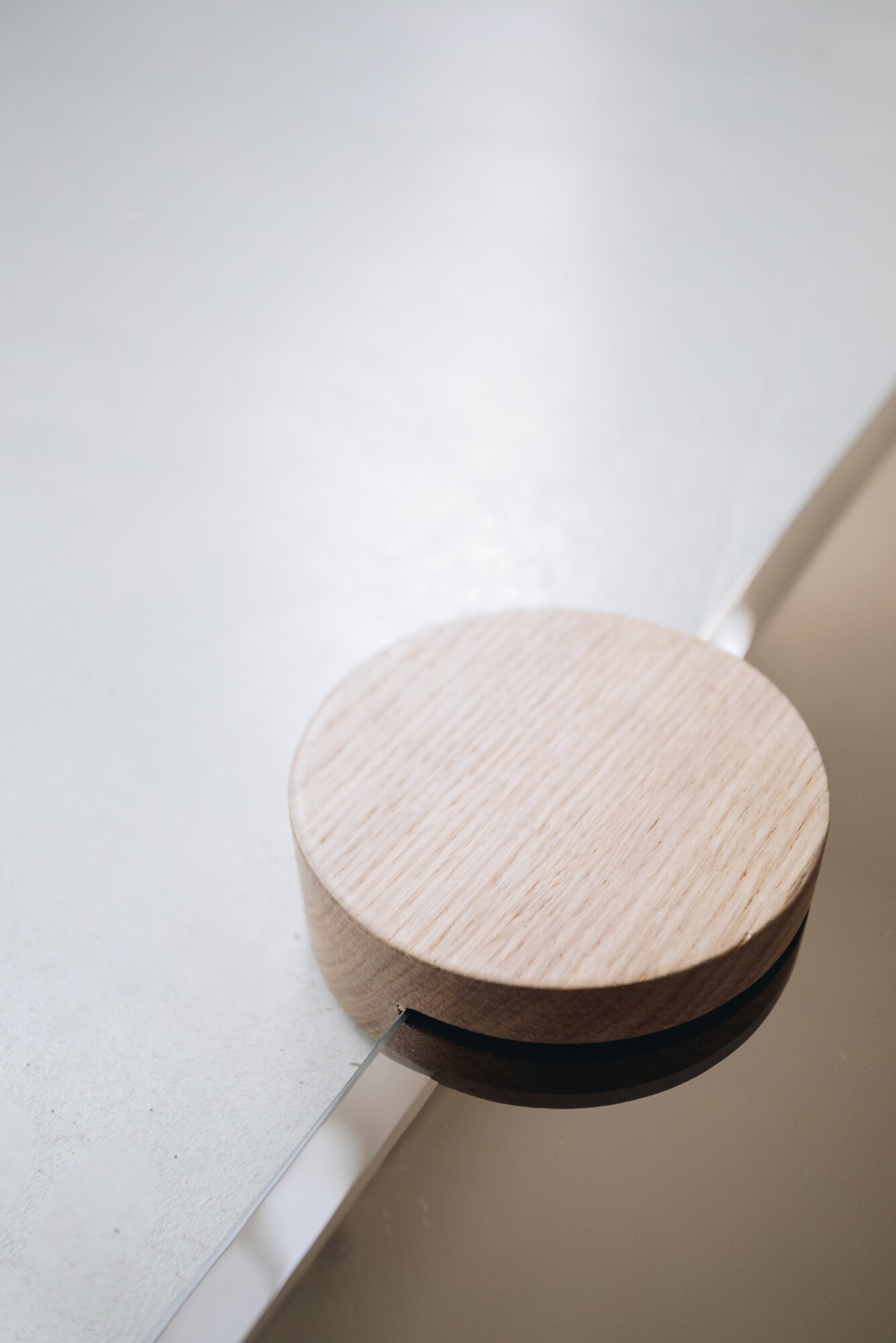 Hartô Sonia wall mirror, smoked glass - oak | Finnish Design Shop