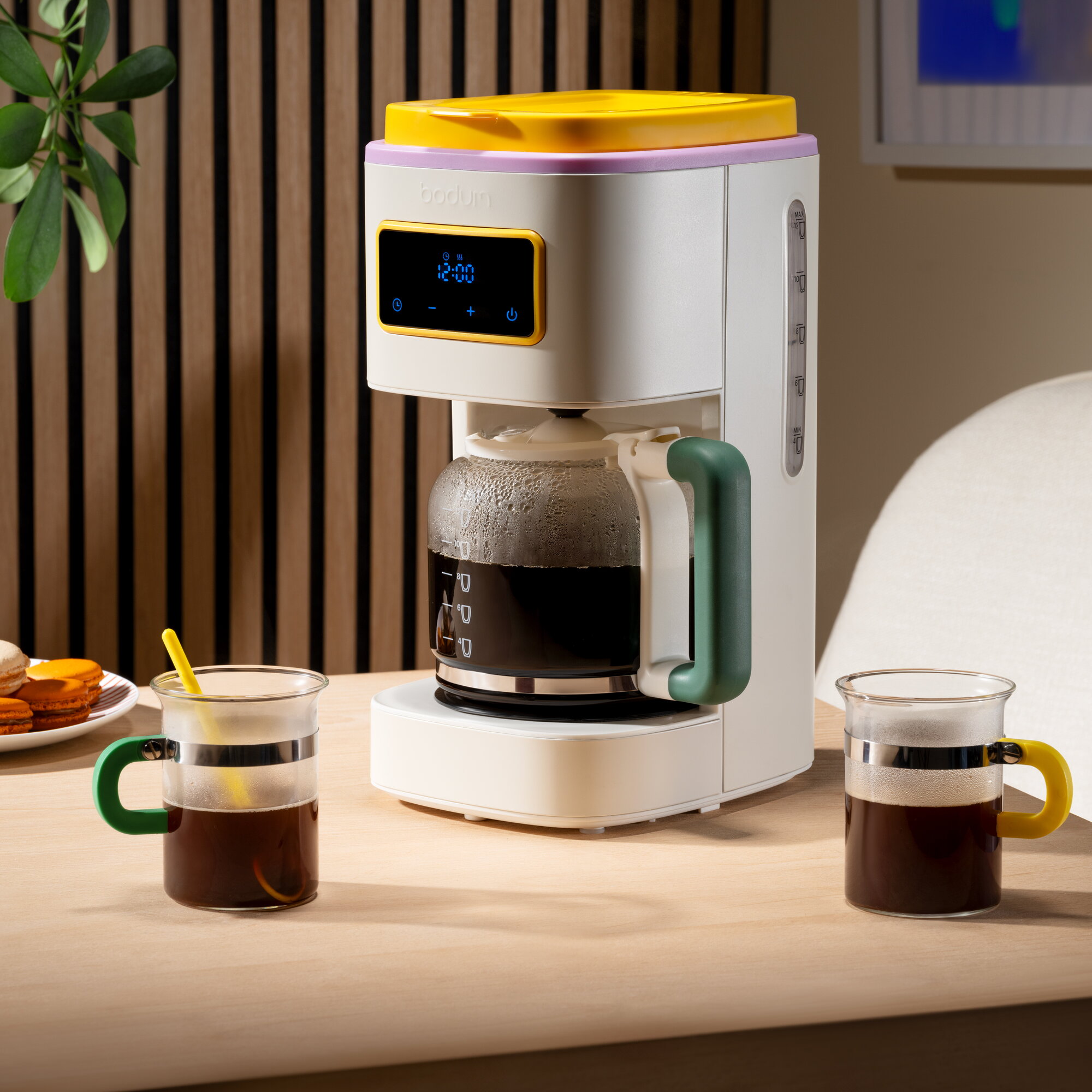 Bodum Bistro programmable coffee maker, white | Finnish Design Shop