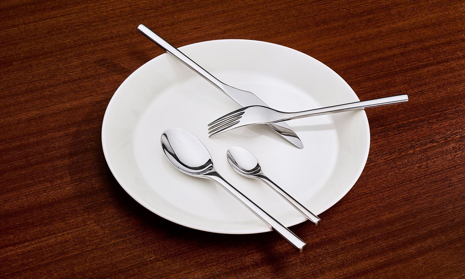 Iittala Artik cutlery set, 16 pcs | Finnish Design Shop