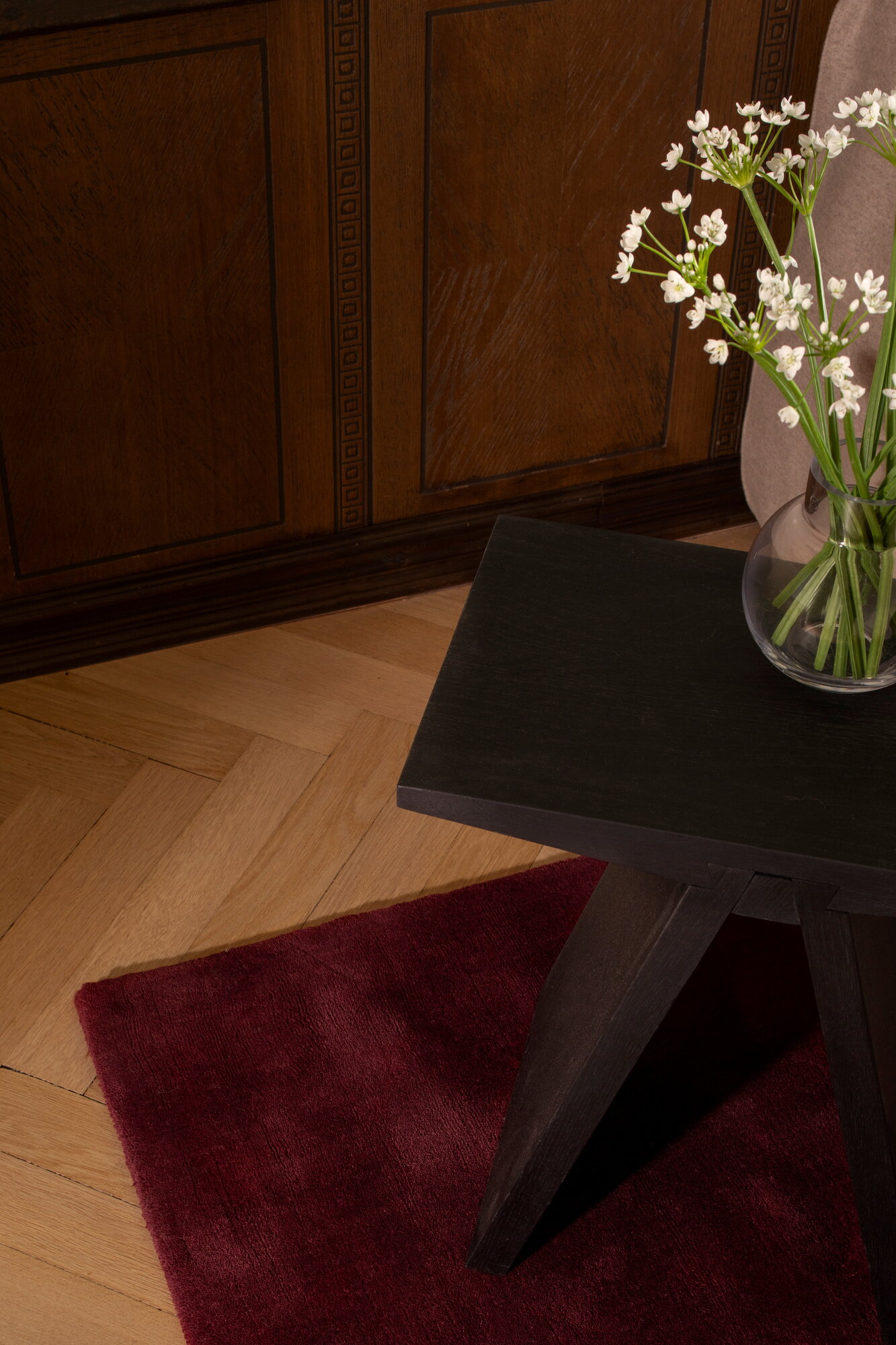 LAYERED Solid wool rug, ruby red | Finnish Design Shop