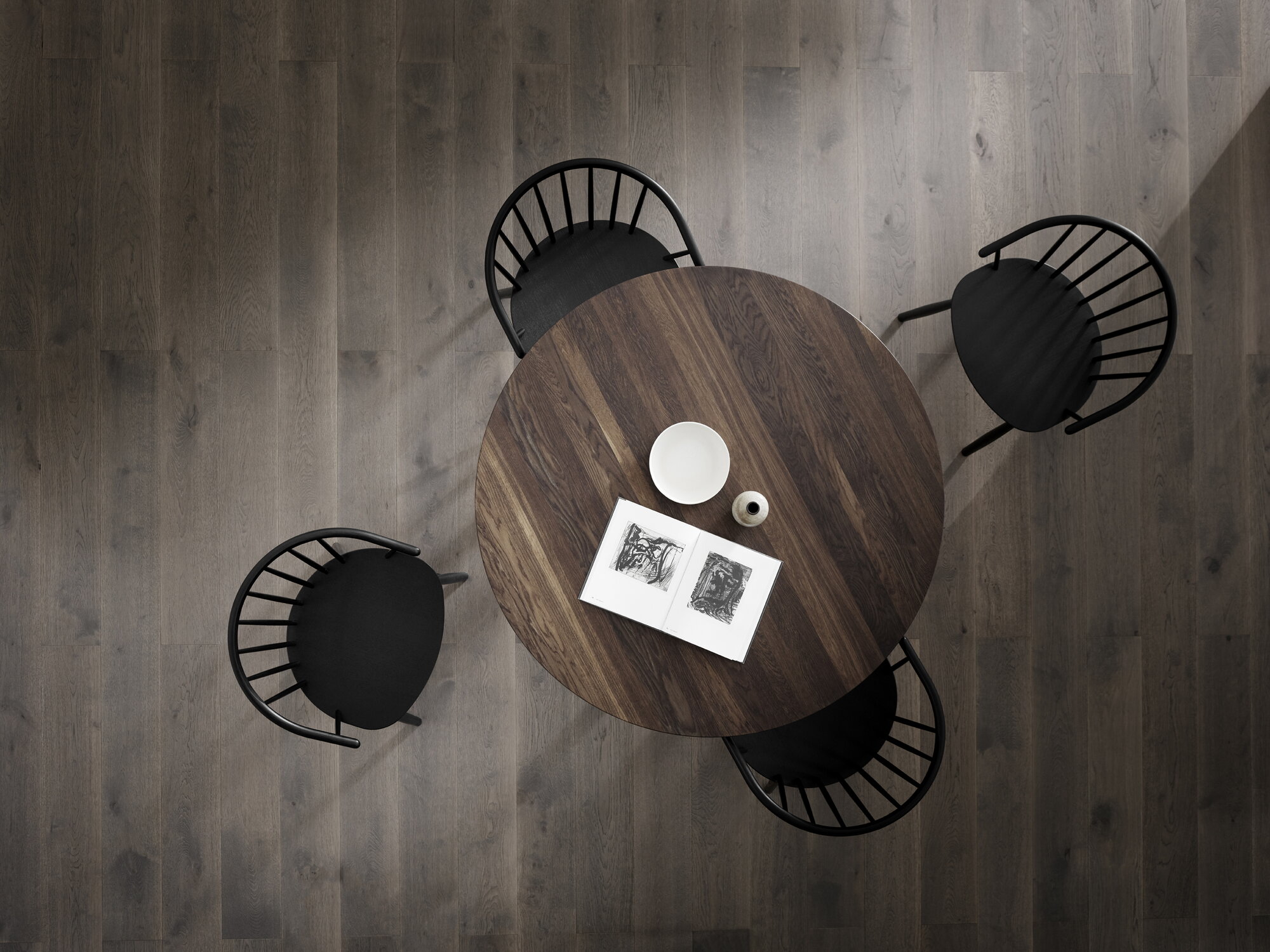 Fredericia Taro dining table, round 120 cm, smoked oak | Finnish Design ...