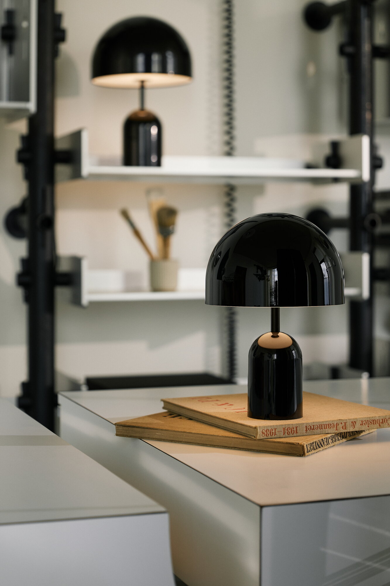 Tom Dixon Bell portable LED table lamp, black | Finnish Design Shop