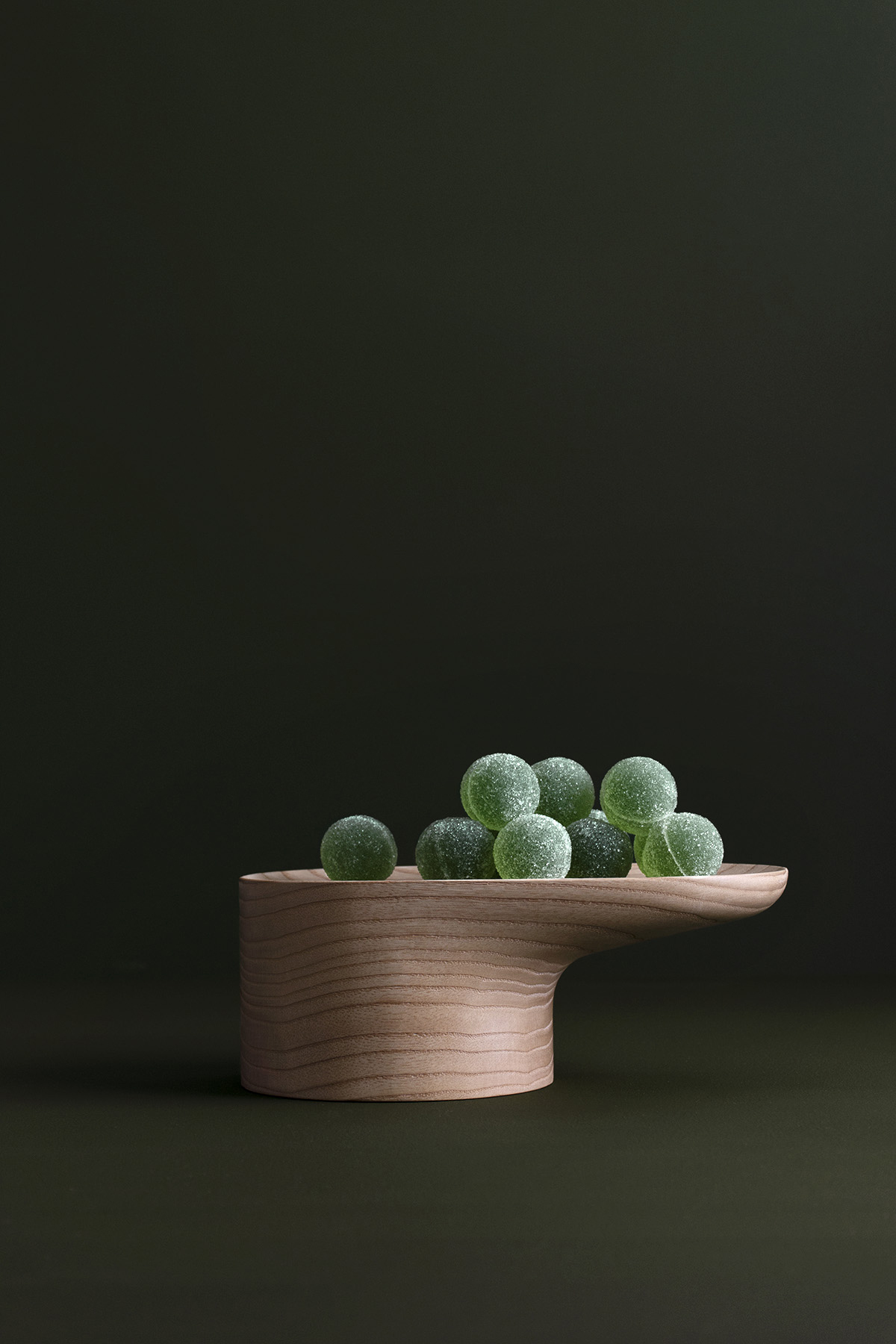 Nedre Foss Platå tray, red alder | Finnish Design Shop