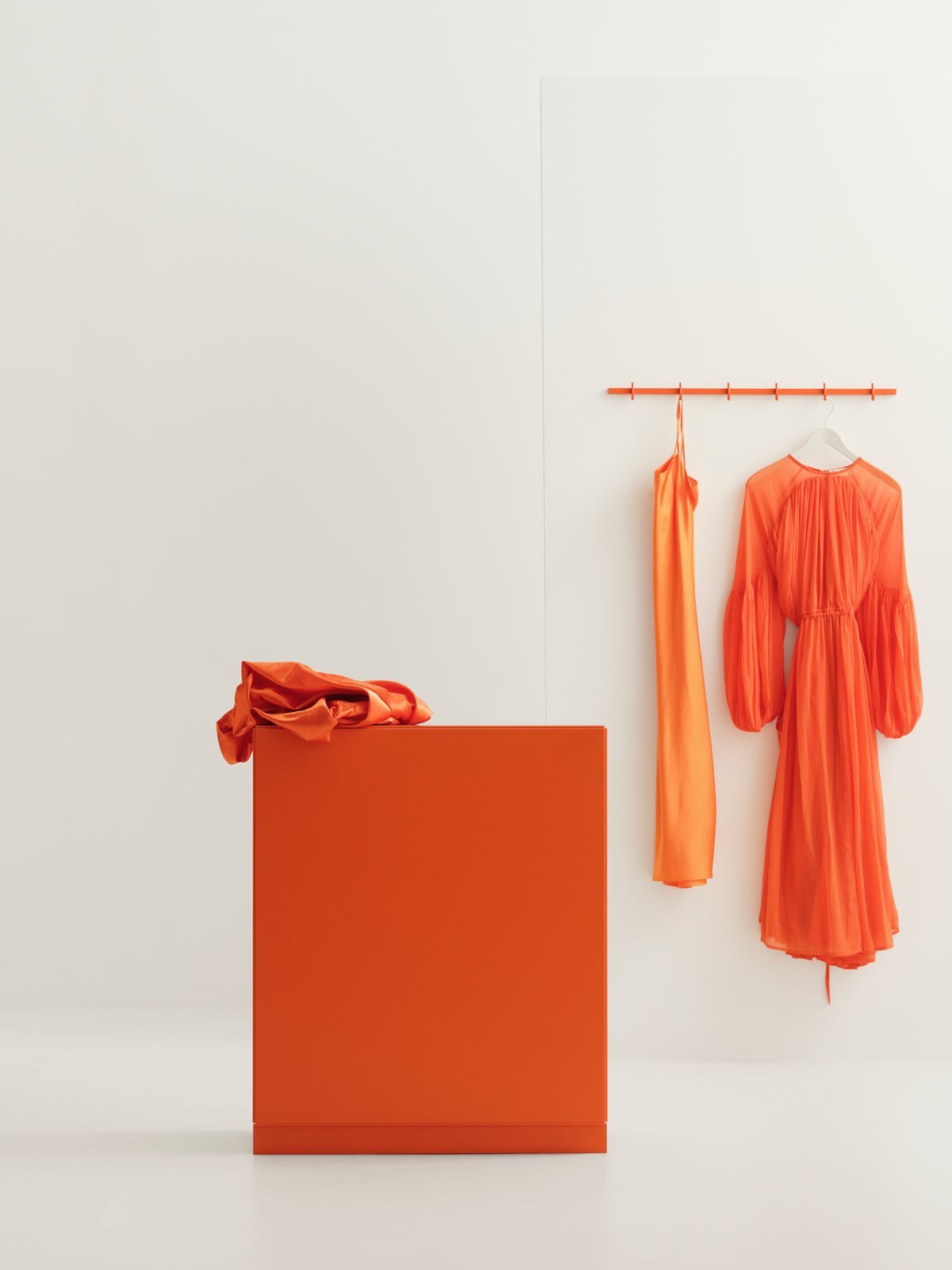 String Furniture Relief hook rail, medium, 82 cm, orange | Finnish ...