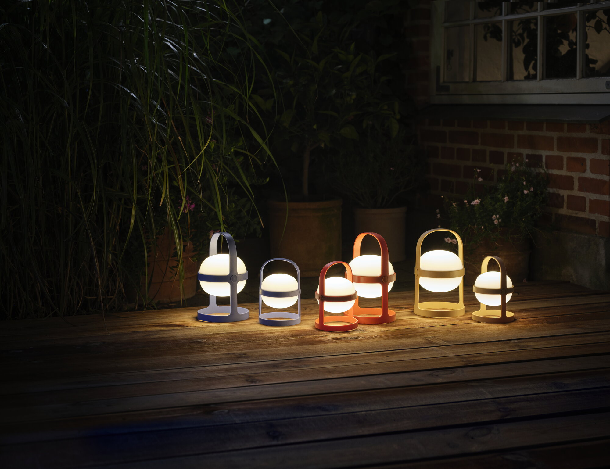 Rosendahl Soft Spot Solar Circular ladattava valaisin, 18,5 cm ...