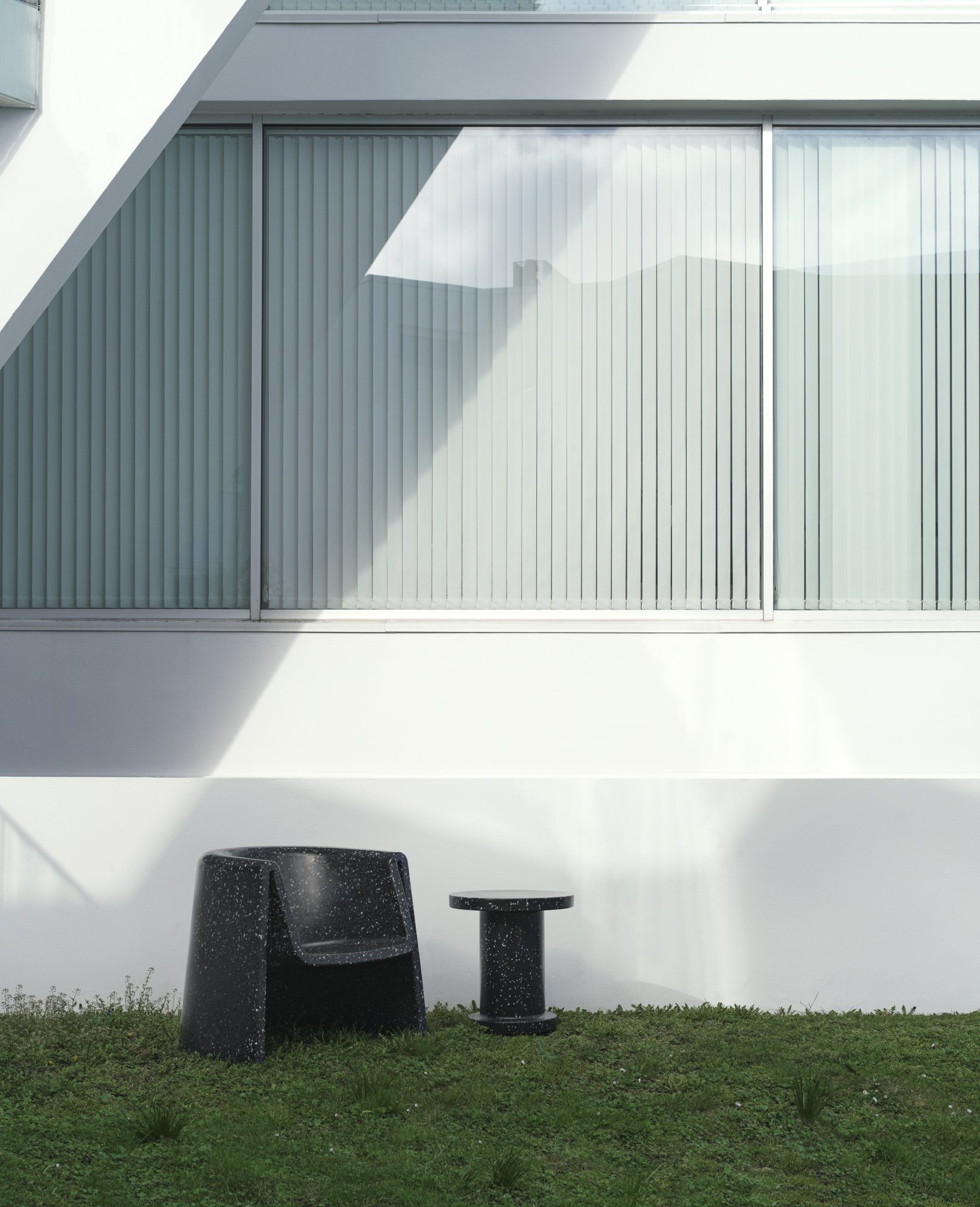 Normann Copenhagen Bit side table, black | Finnish Design Shop