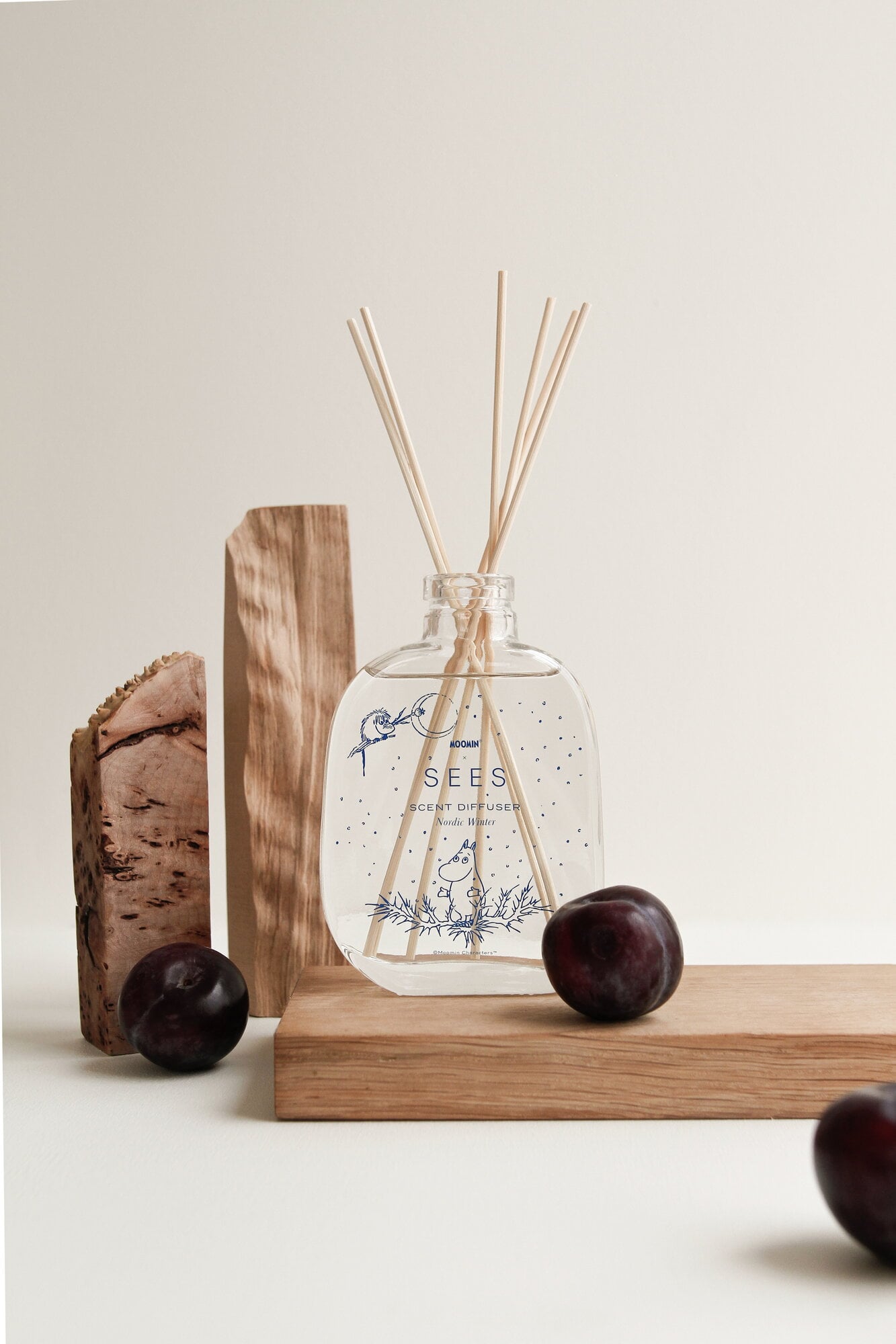 SEES Company SEES x Moomin room diffuser, Nordic winter | Finnish ...