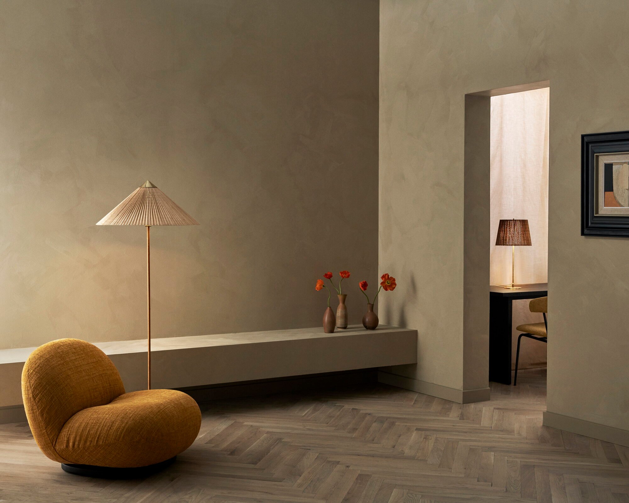 GUBI Tynell 9205 table lamp, brass - bamboo | Finnish Design Shop