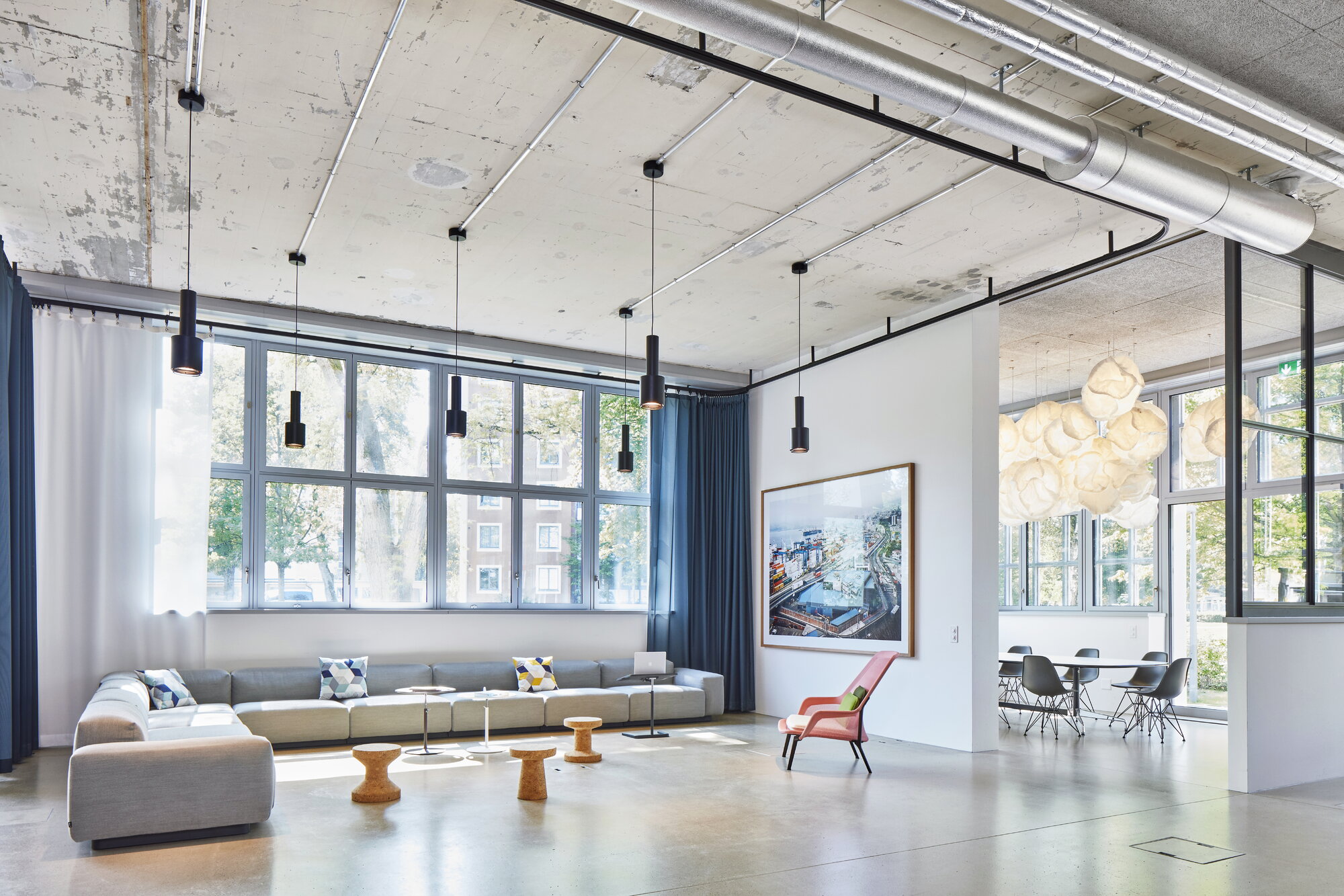 Vitra Slow Chair, red/cream - chocolate | Finnish Design Shop