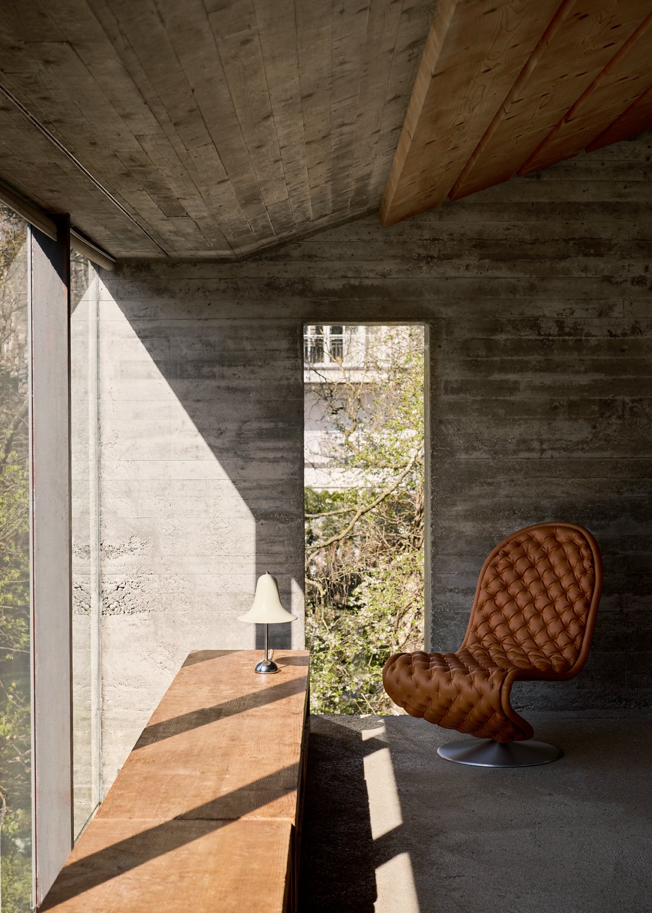 Verpan Pantop table lamp, 23 cm, cream white | Finnish Design Shop