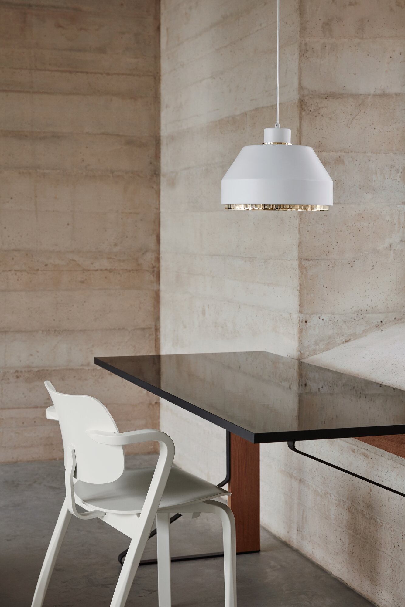 Artek Kaari desk REB 005, laminado negro - roble negro | Finnish Design ...