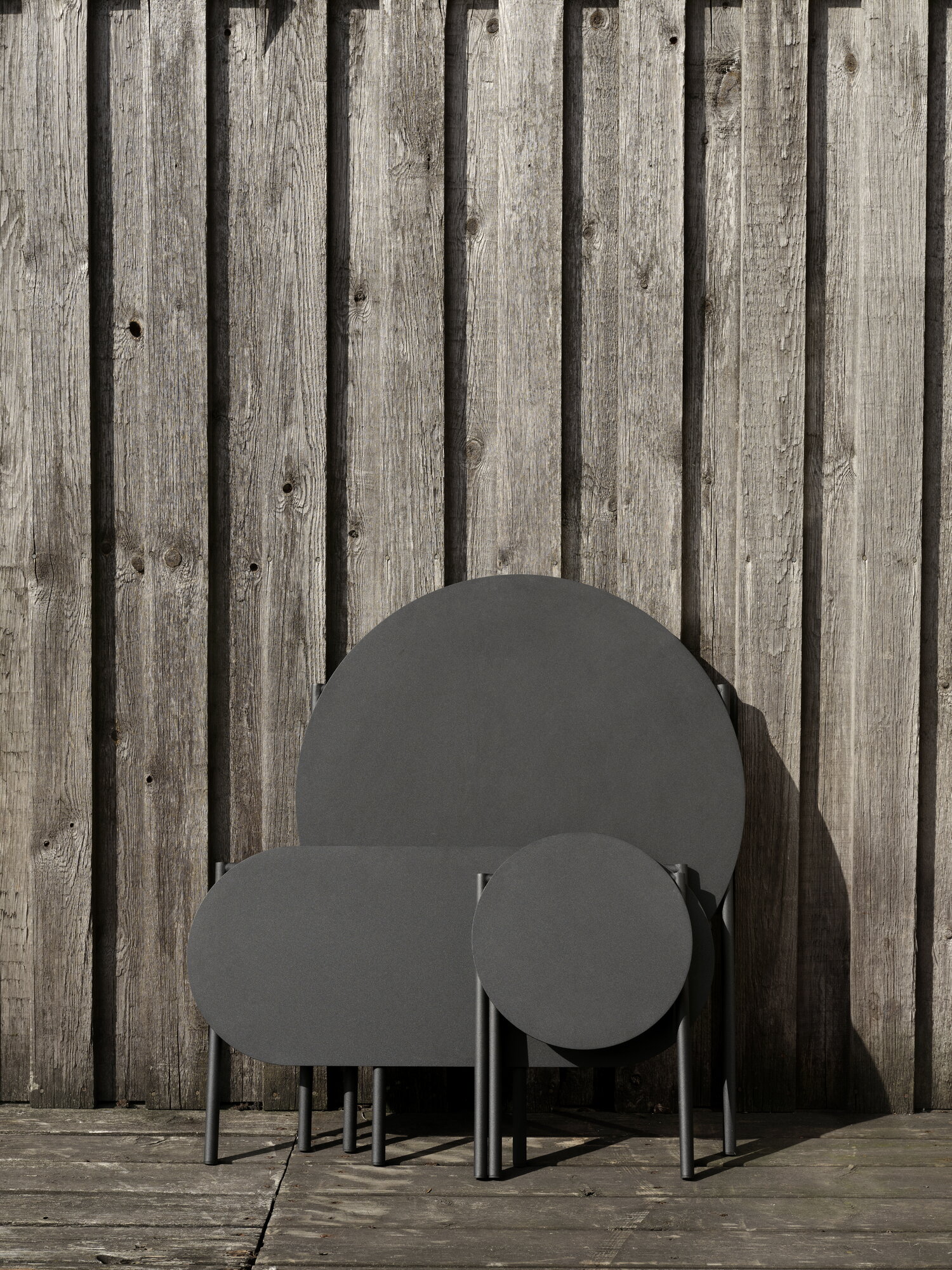 Zone Denmark Disc table, black | Finnish Design Shop
