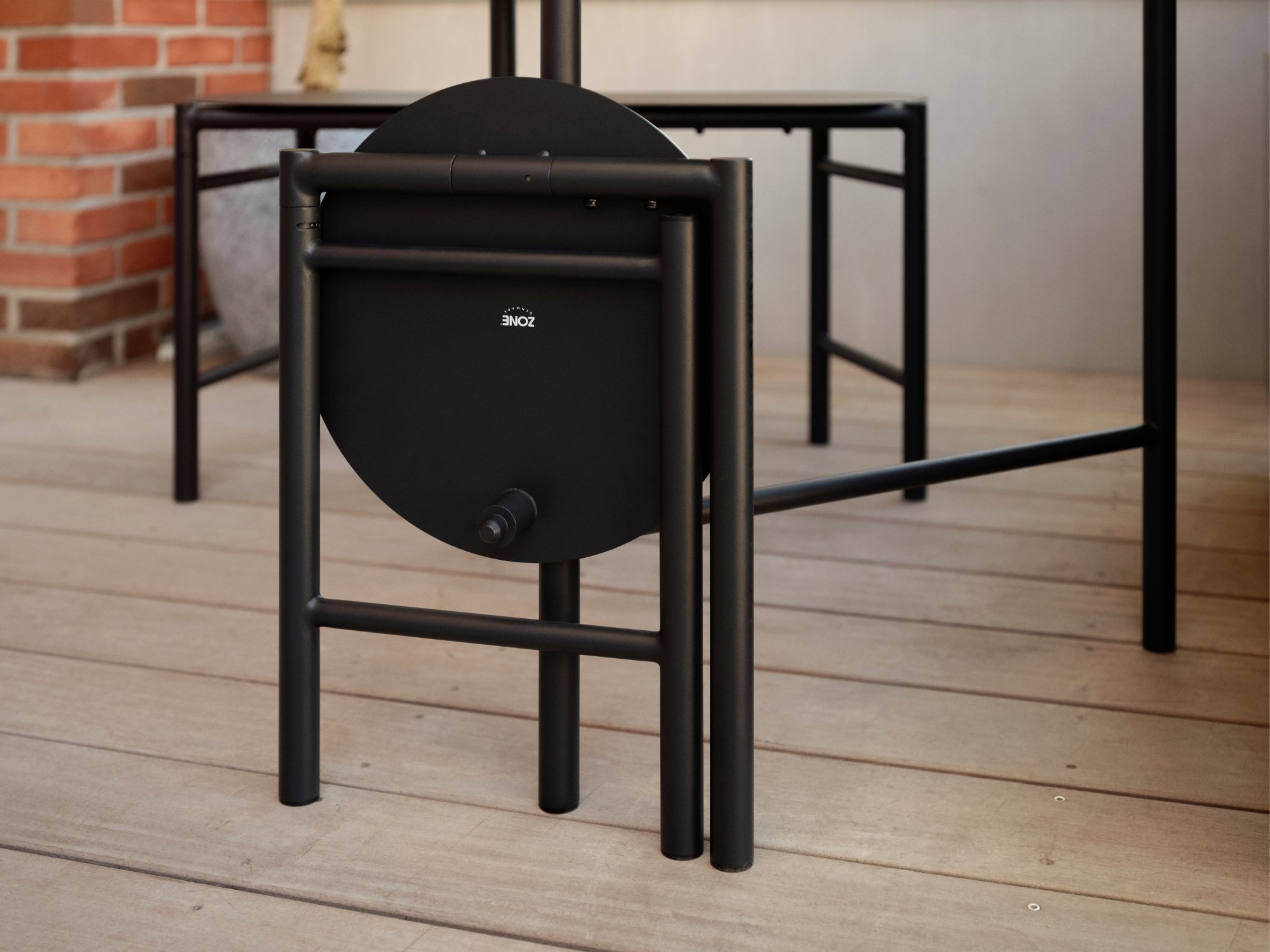 Zone Denmark Disc stool, black | Finnish Design Shop