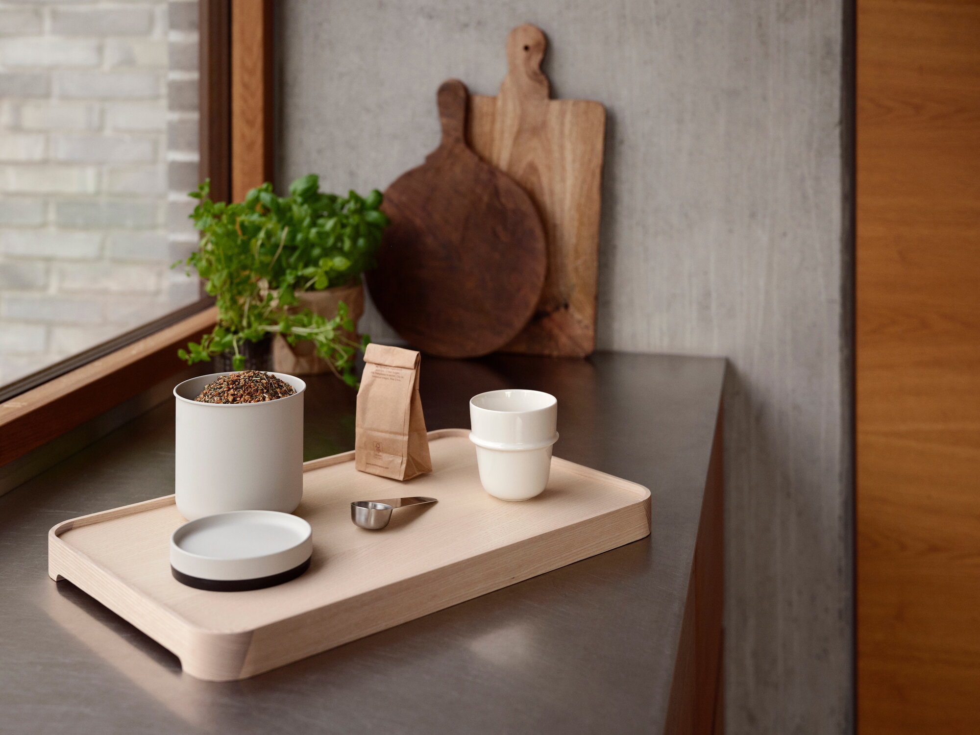 Zone Denmark Inu tray, ash | Finnish Design Shop