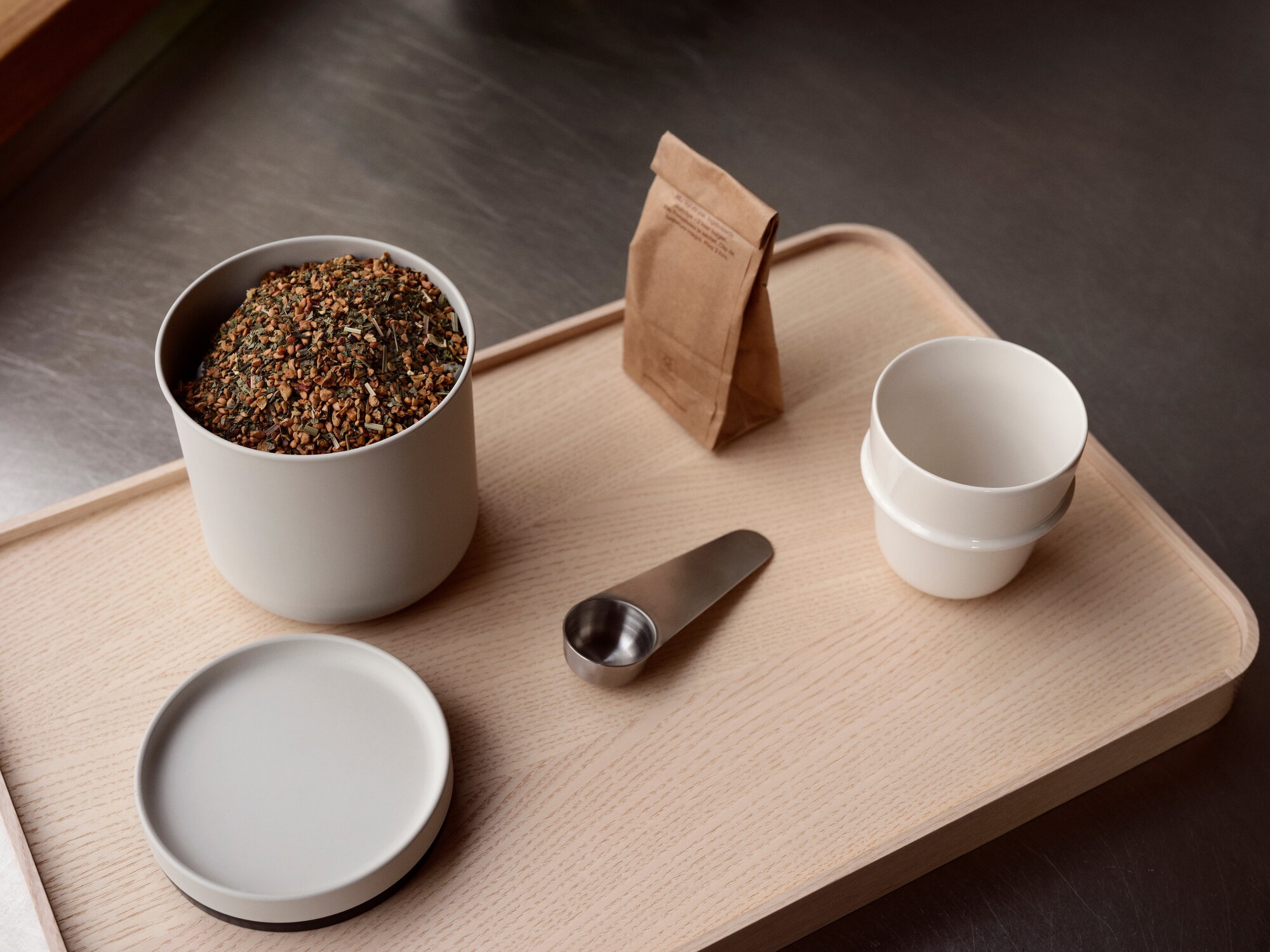 Zone Denmark Inu tray, ash | Finnish Design Shop