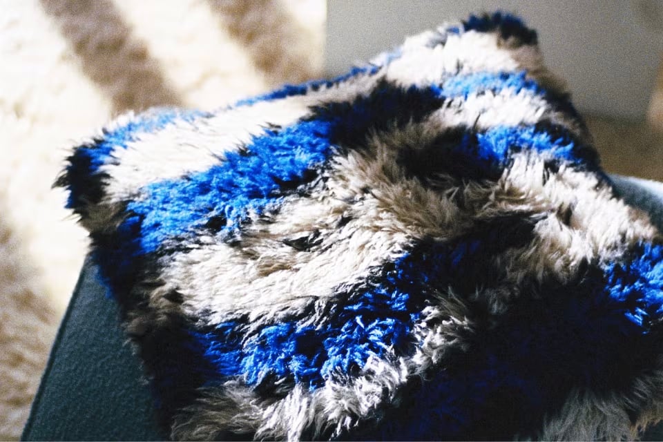 Hem Monster cushion, 50 x 50 cm, ultramarine blue - off-white | Finnish ...