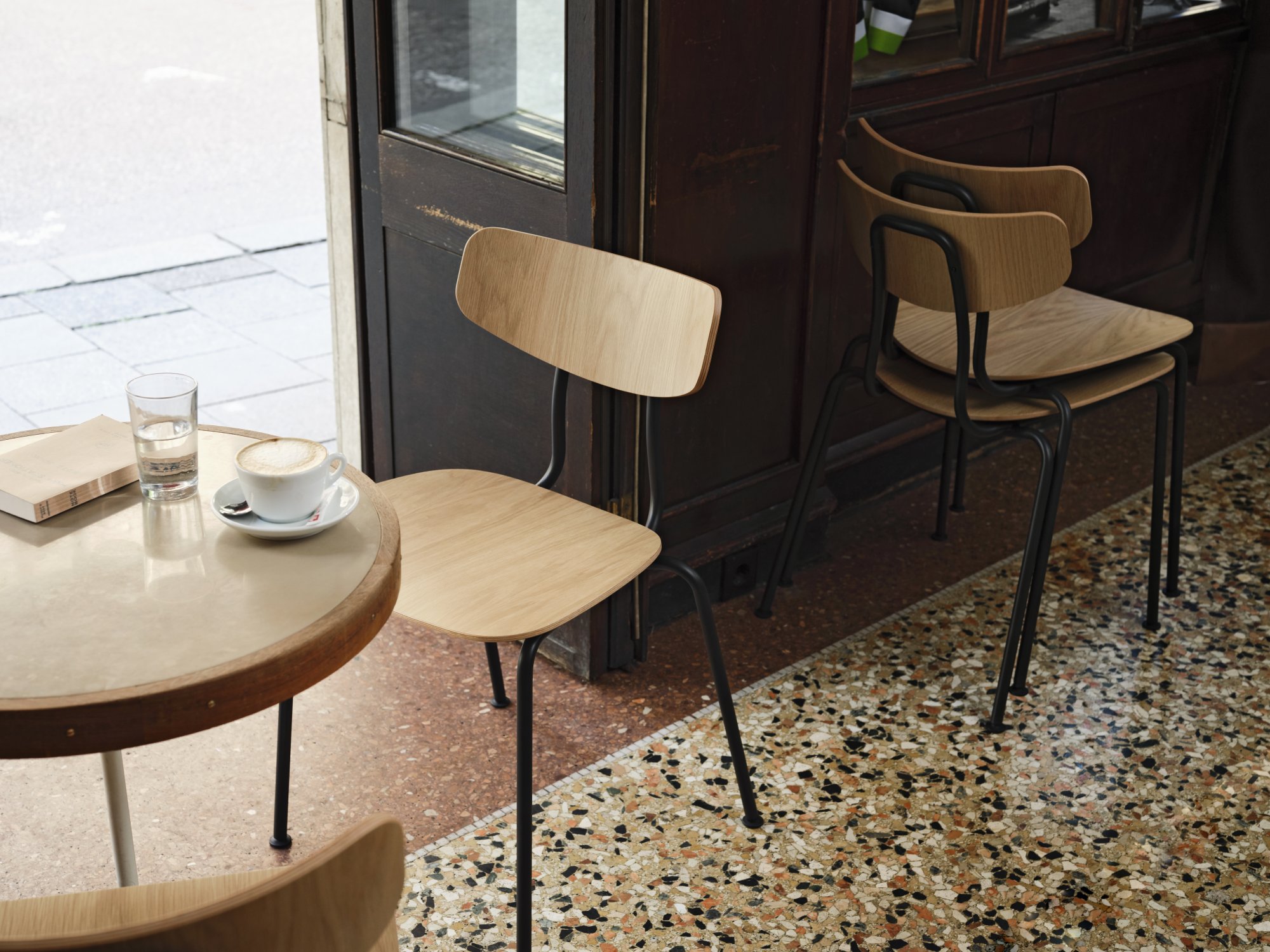 Vitra Moca chair, natural oak - basic dark | Finnish Design Shop