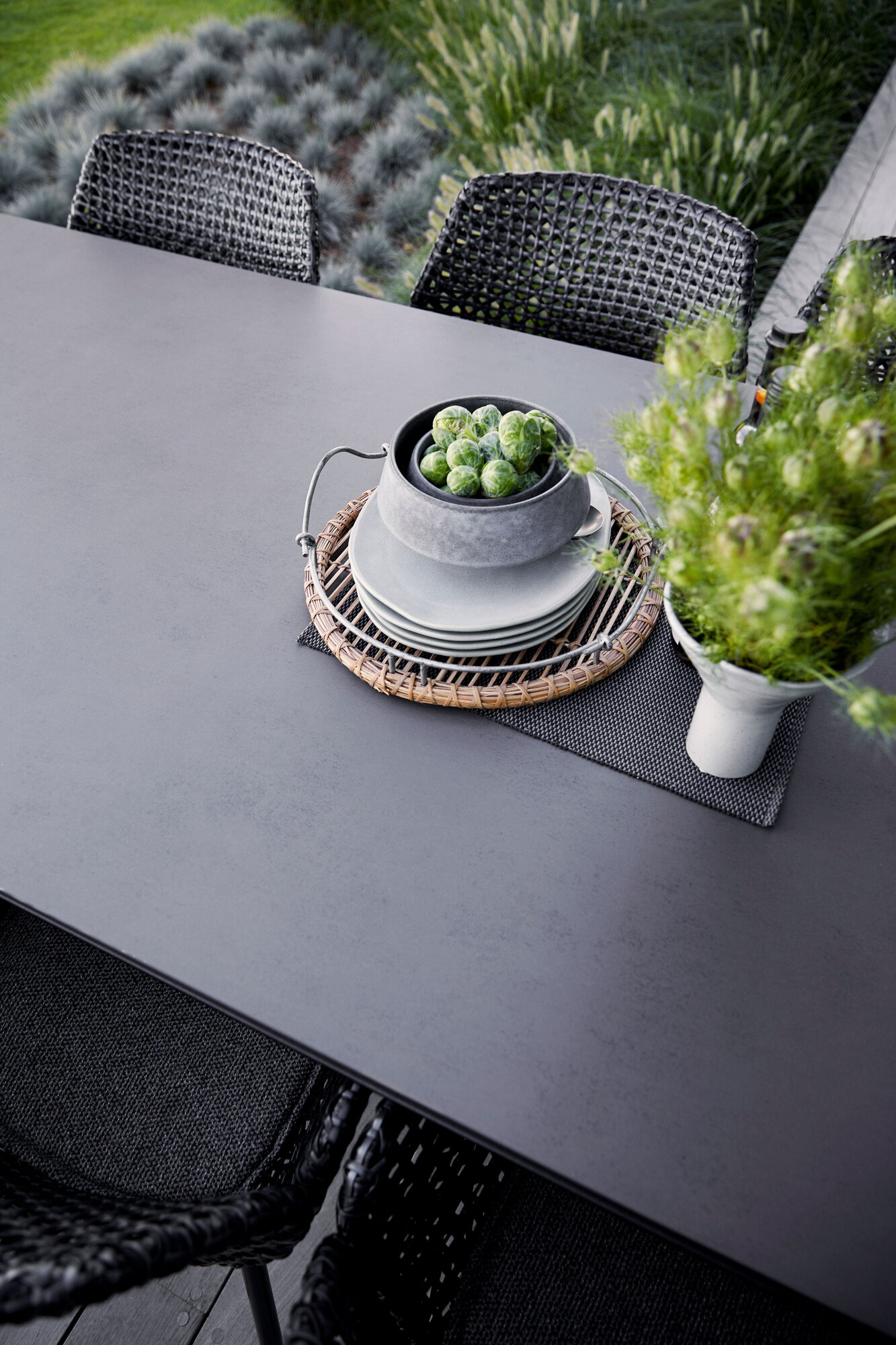 Cane-line Pure dining table, 200 x 100 cm, lava grey - Nero black ...