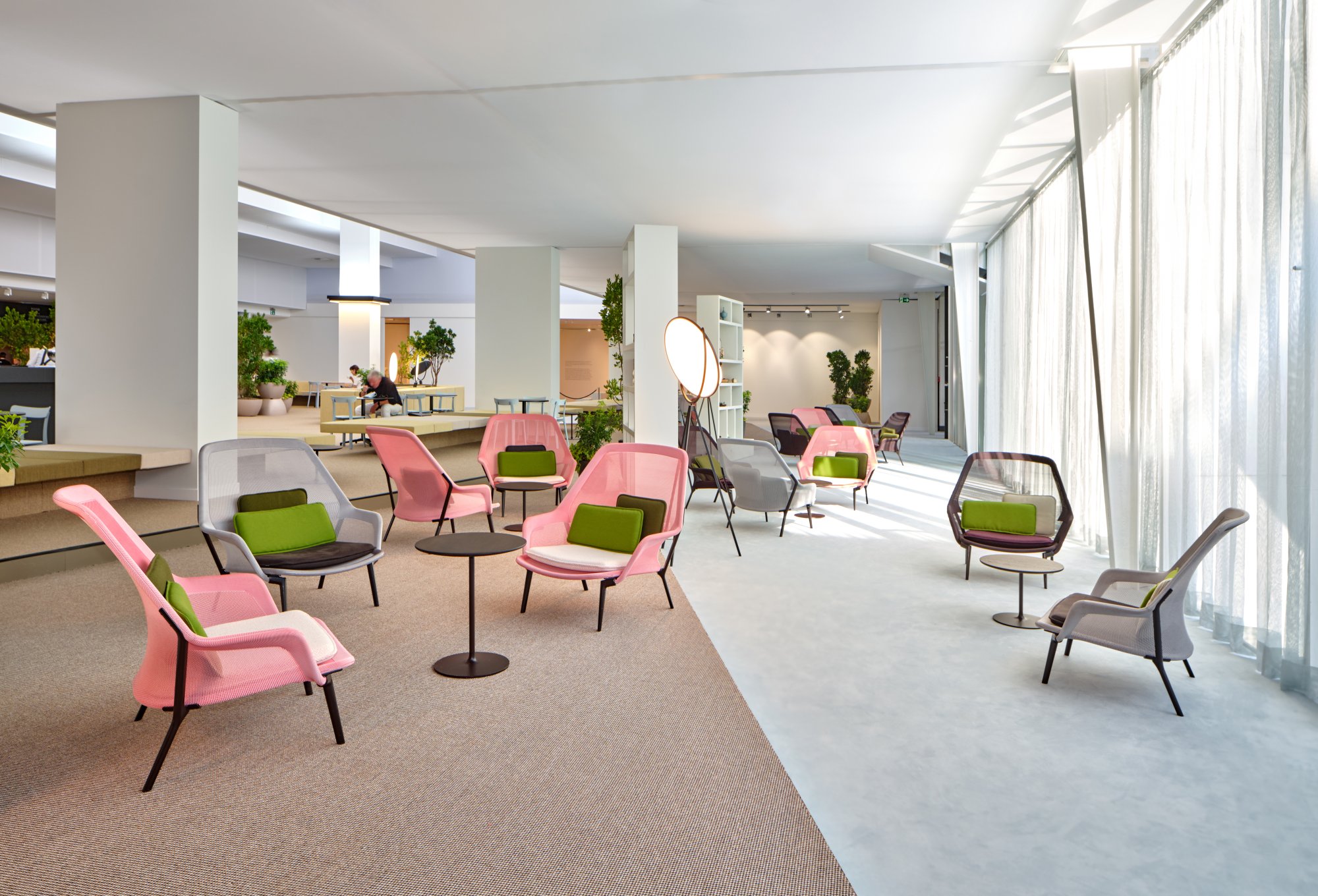 Vitra Slow Chair, red/cream - chocolate | Finnish Design Shop