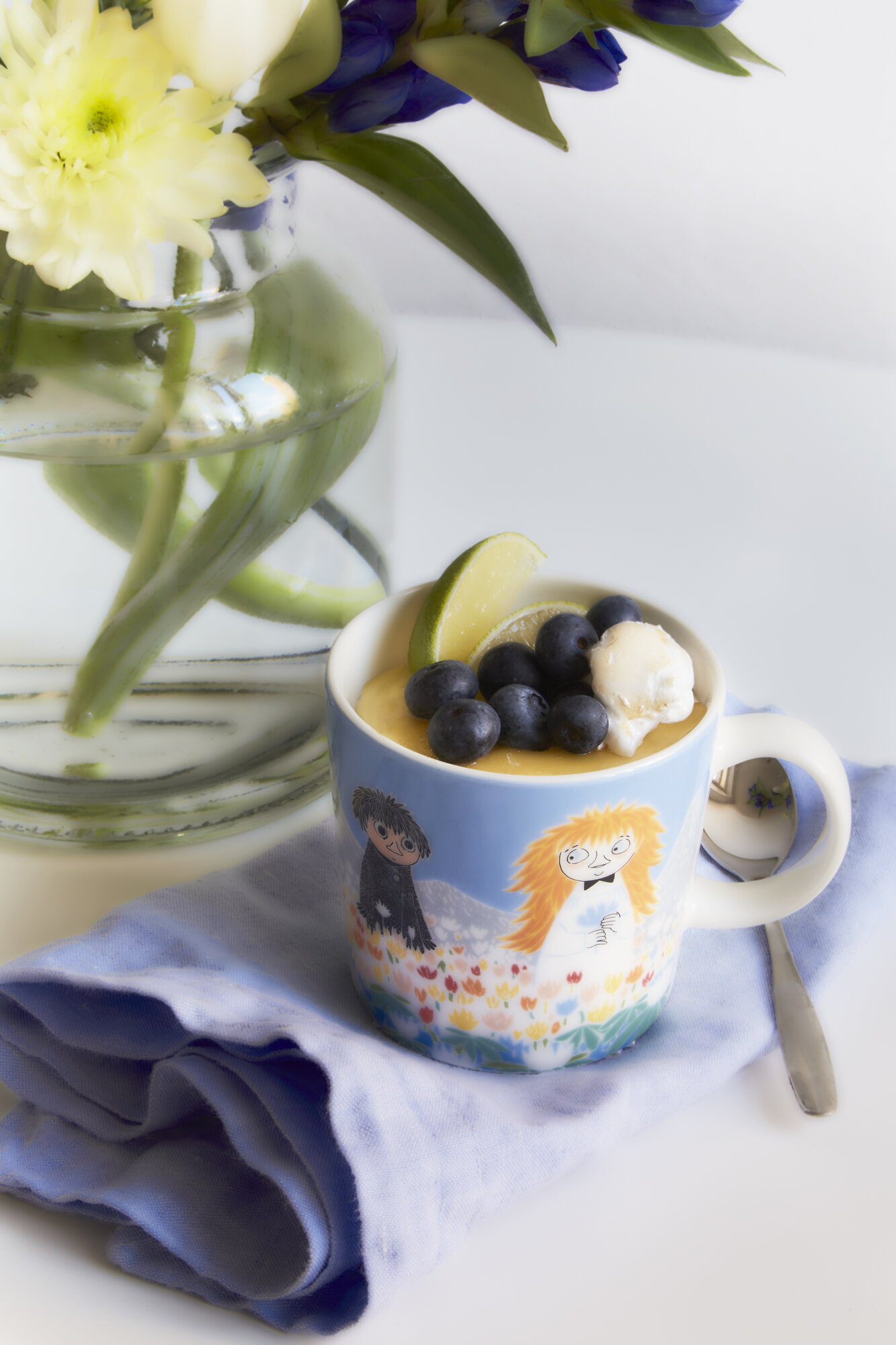 Moomin Arabia Moomin mug, Friendship | Finnish Design Shop