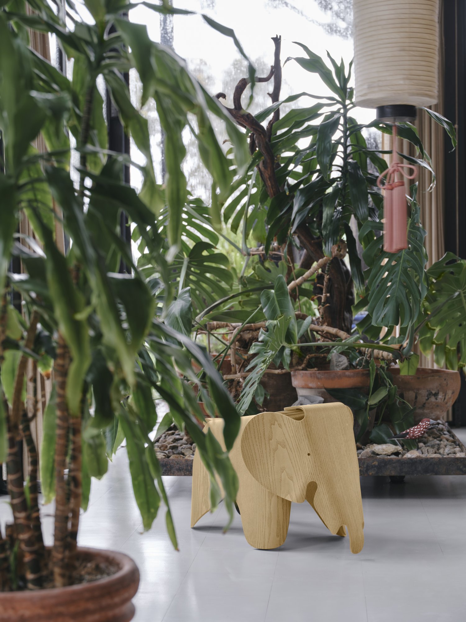 Vitra Eames Elephant, plywood, chestnut | Finnish Design Shop
