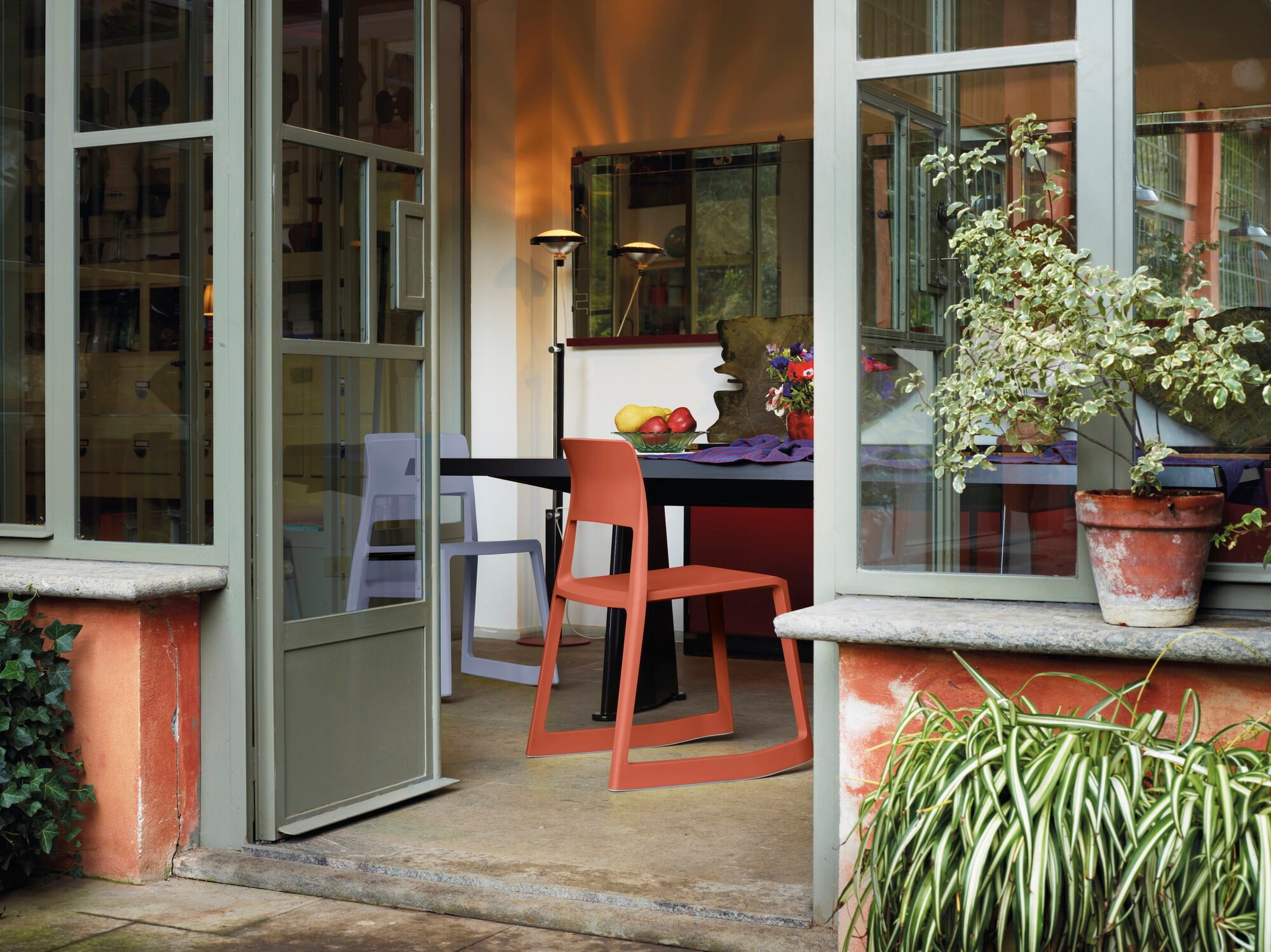 Vitra Tip Ton RE chair, light lavender | Finnish Design Shop