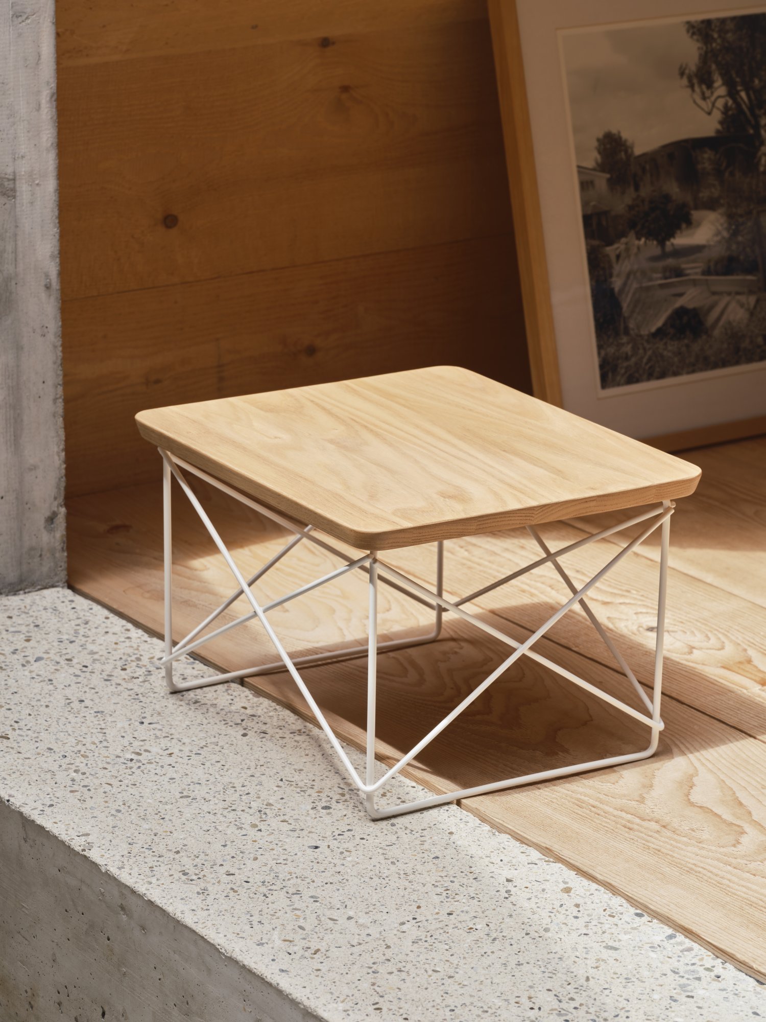 Vitra Eames LTR Occasional table, chestnut - white | Finnish Design Shop
