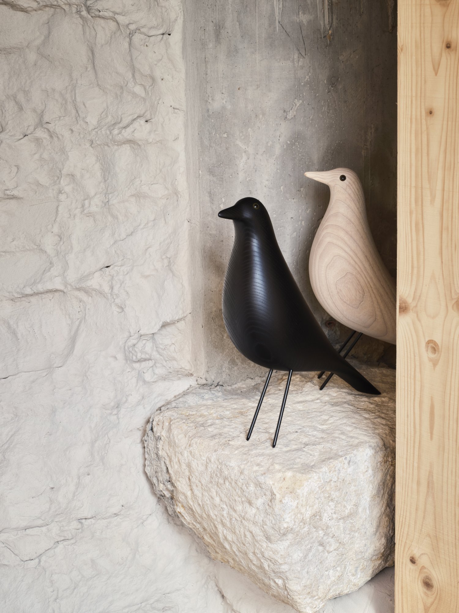 Vitra Eames House Bird, black ash | Finnish Design Shop IE