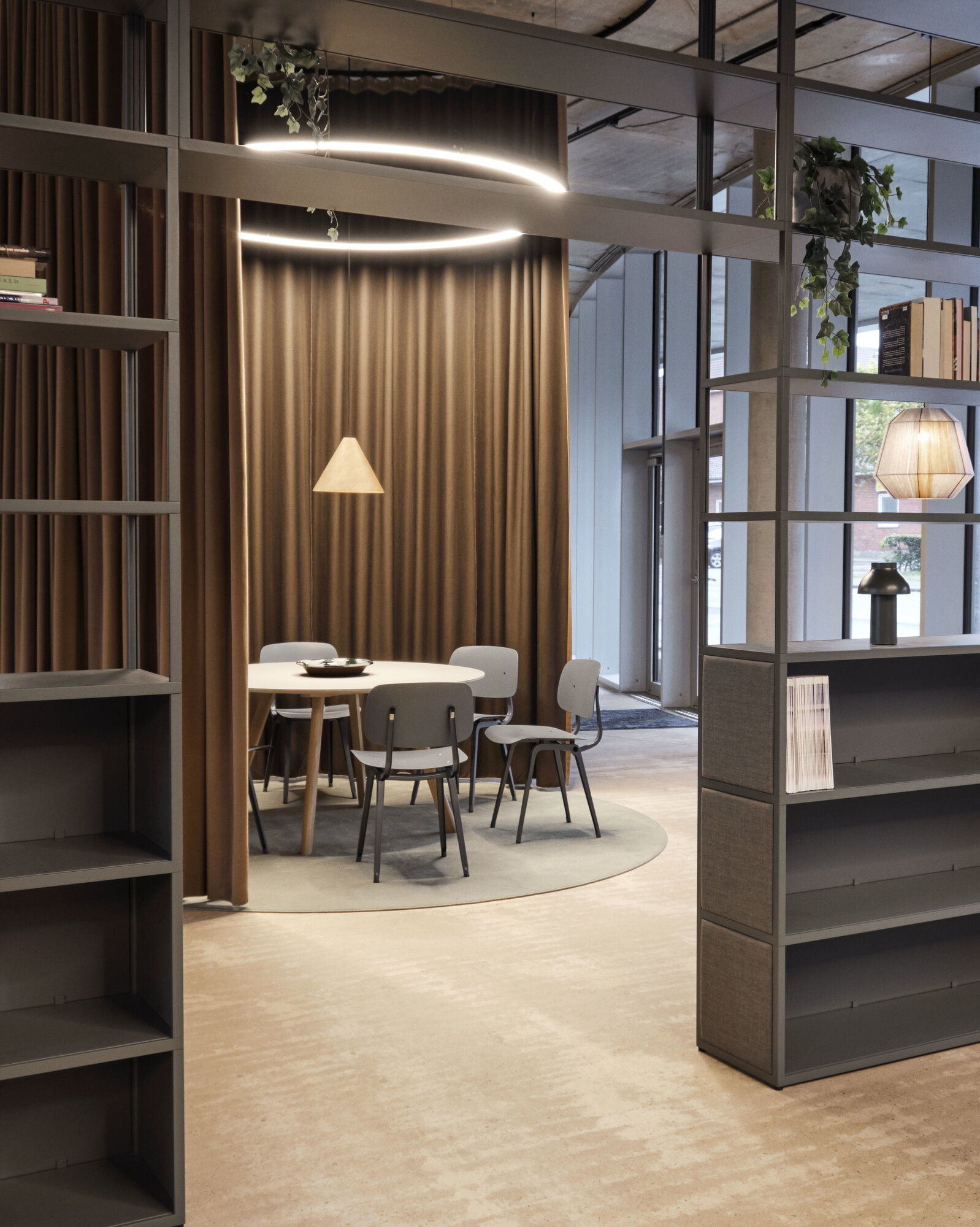 HAY CPH25 2.0 table, 140 cm, lacquered oak - off-white linoleum ...