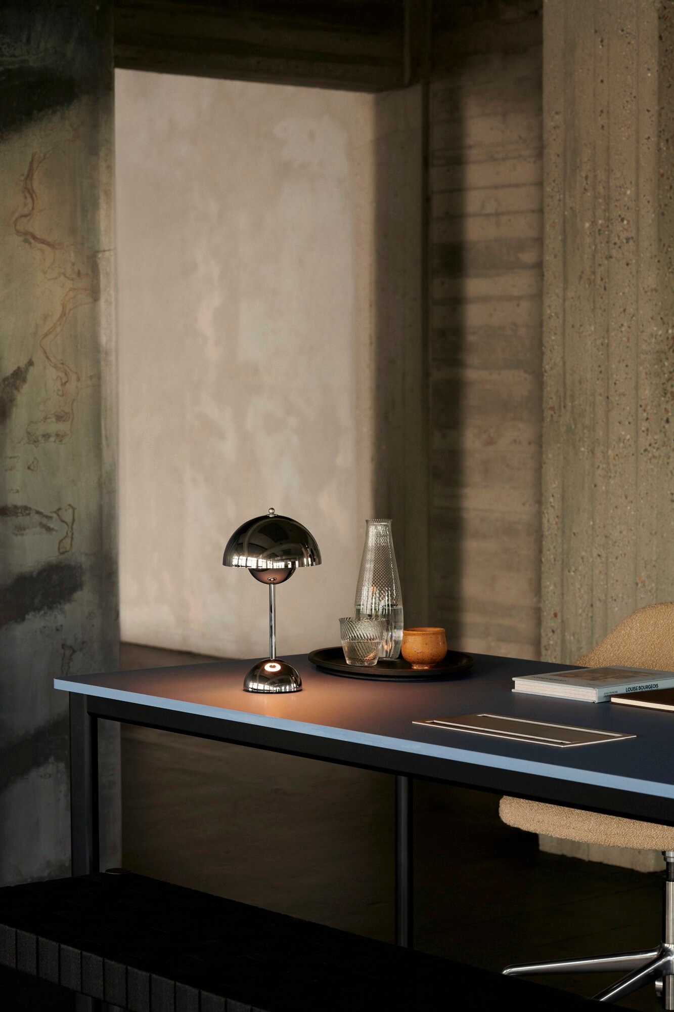 &Tradition Flowerpot VP9 portable table lamp, chrome plated | Finnish ...