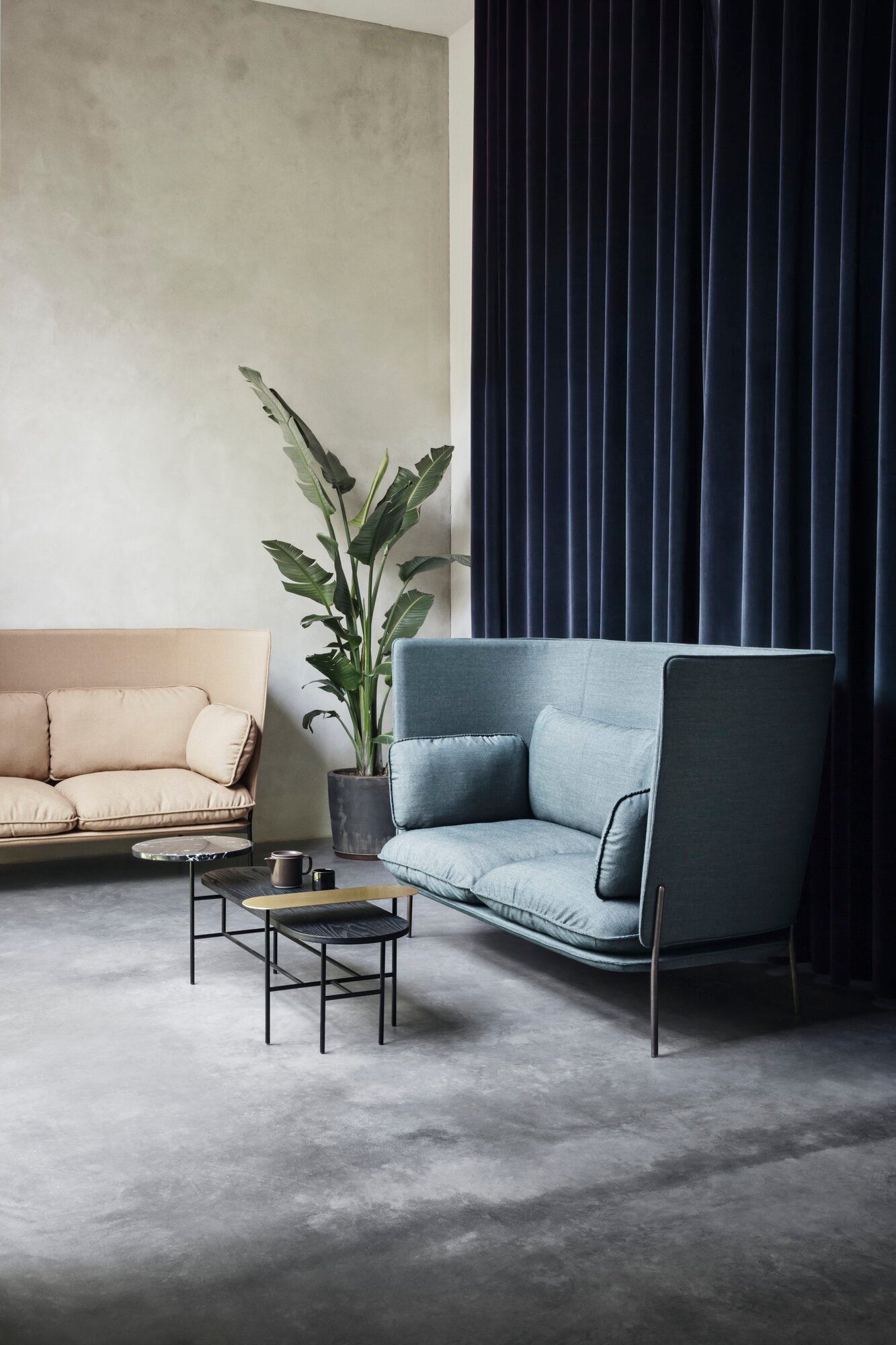 &Tradition Palette JH7 table, black | Finnish Design Shop UK