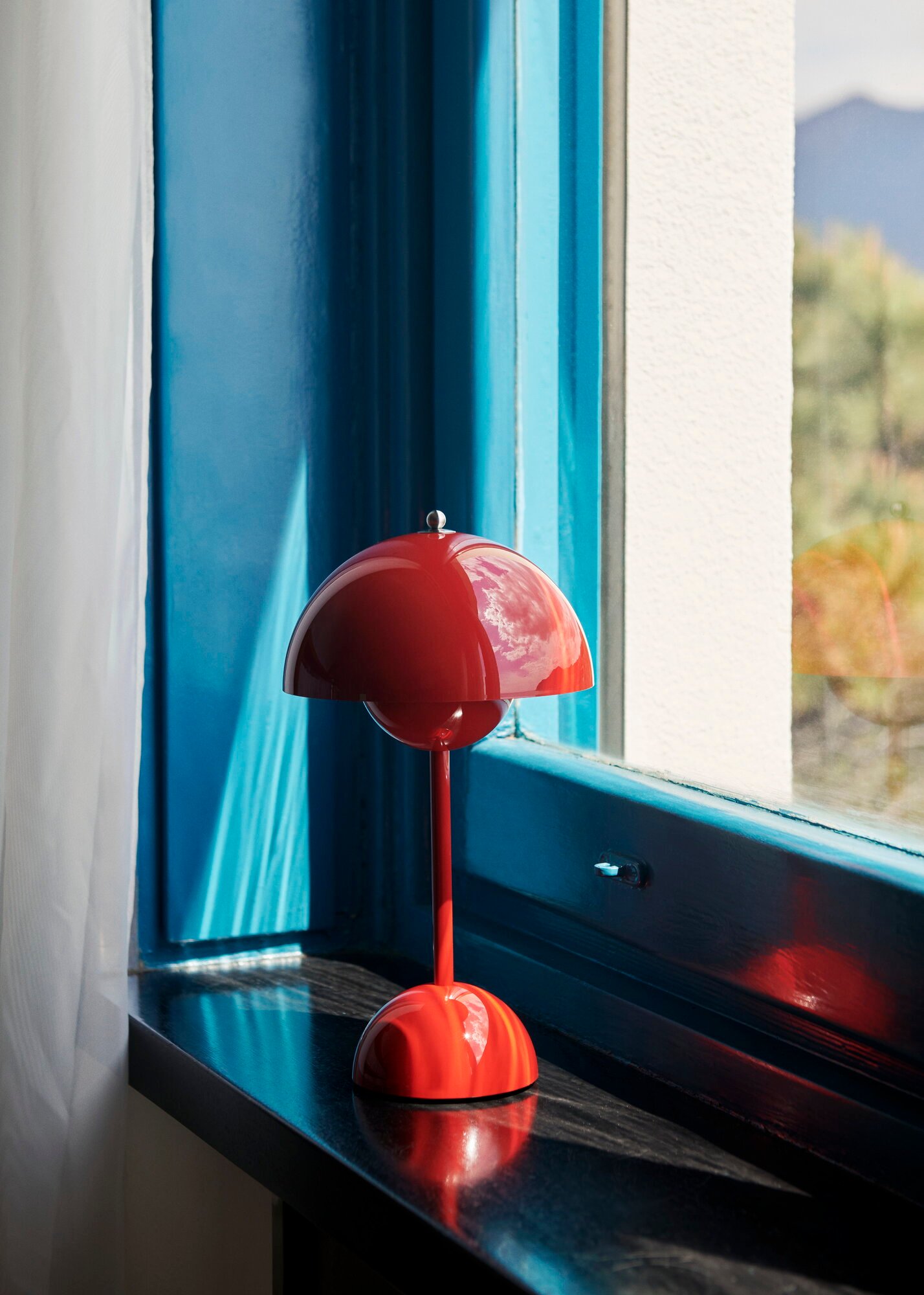 &Tradition Flowerpot VP9 ladattava pöytävalaisin, vermilion red ...