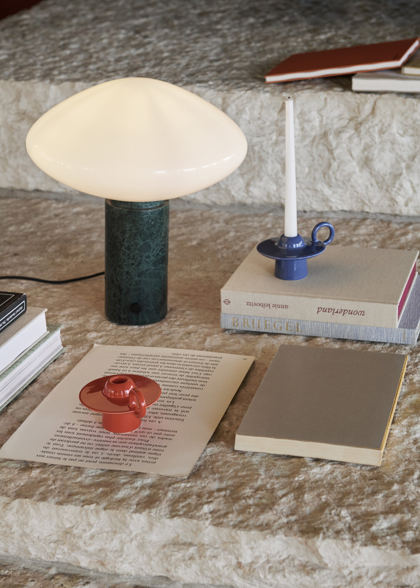 &Tradition Mist table lamp AP17, Guatemala Verde marble - opal glass ...