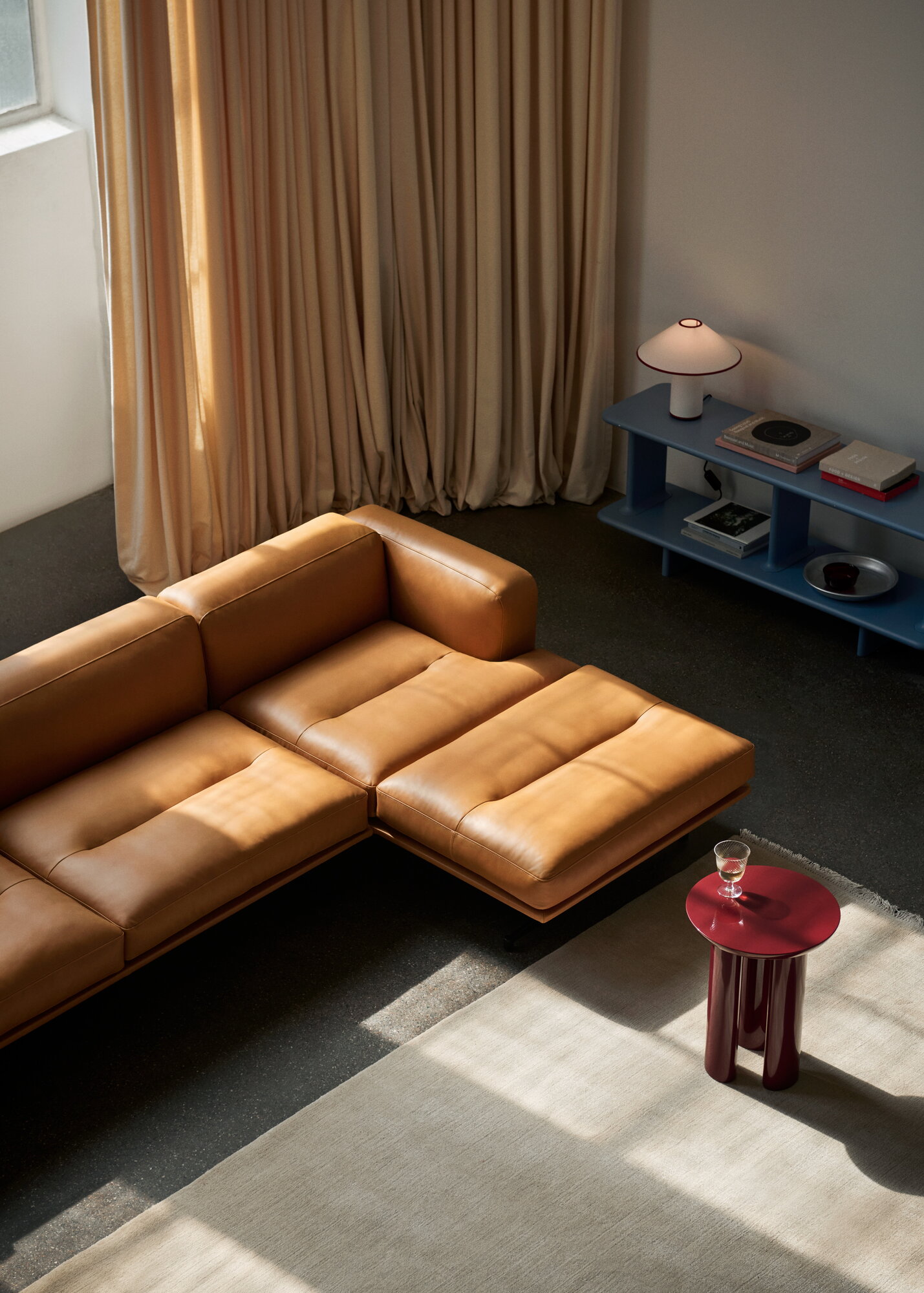 &Tradition Colette ATD6 table lamp, white - merlot | Finnish Design Shop