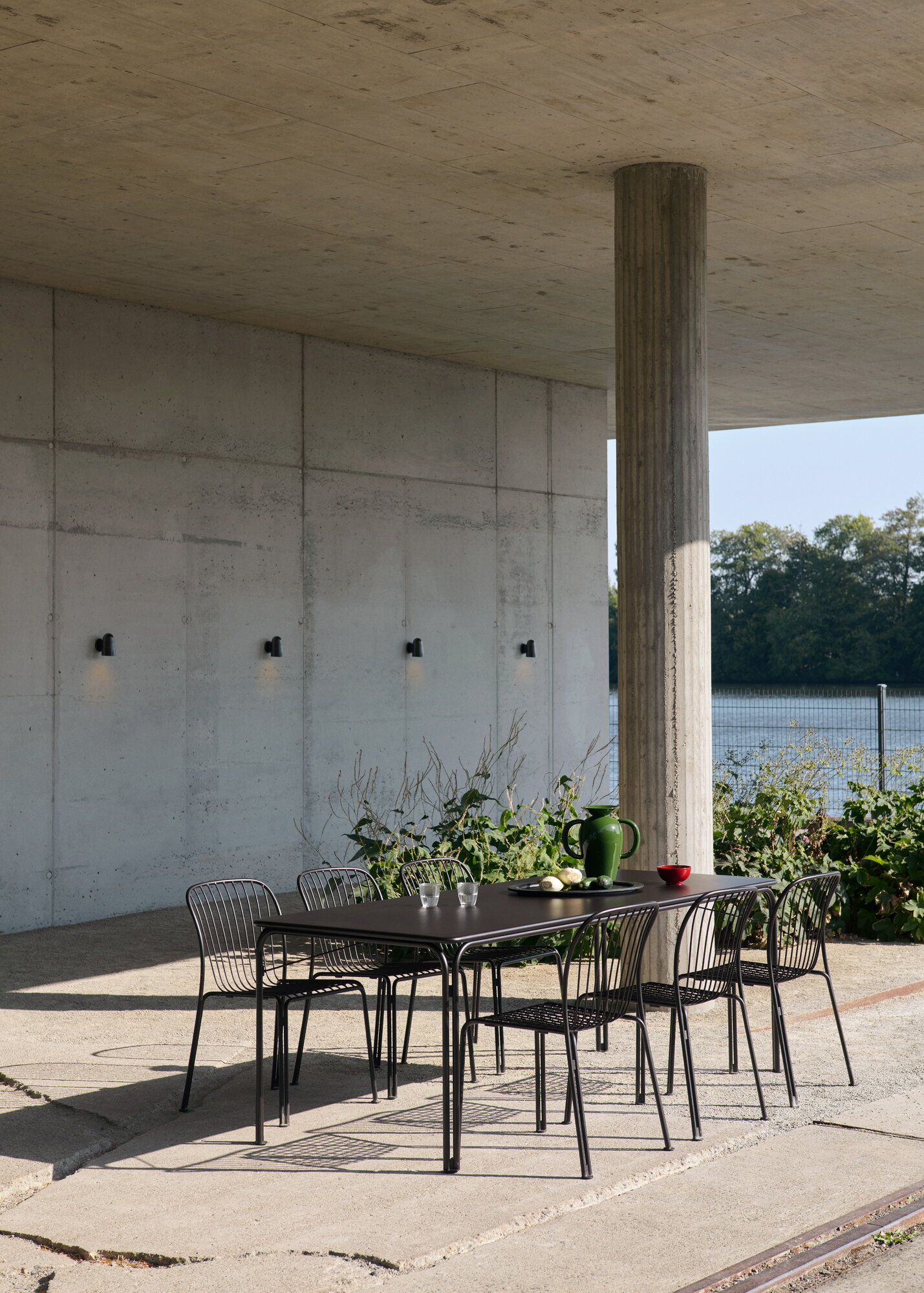 &Tradition Thorvald SC99 dining table, 220 x 90 cm, warm black ...