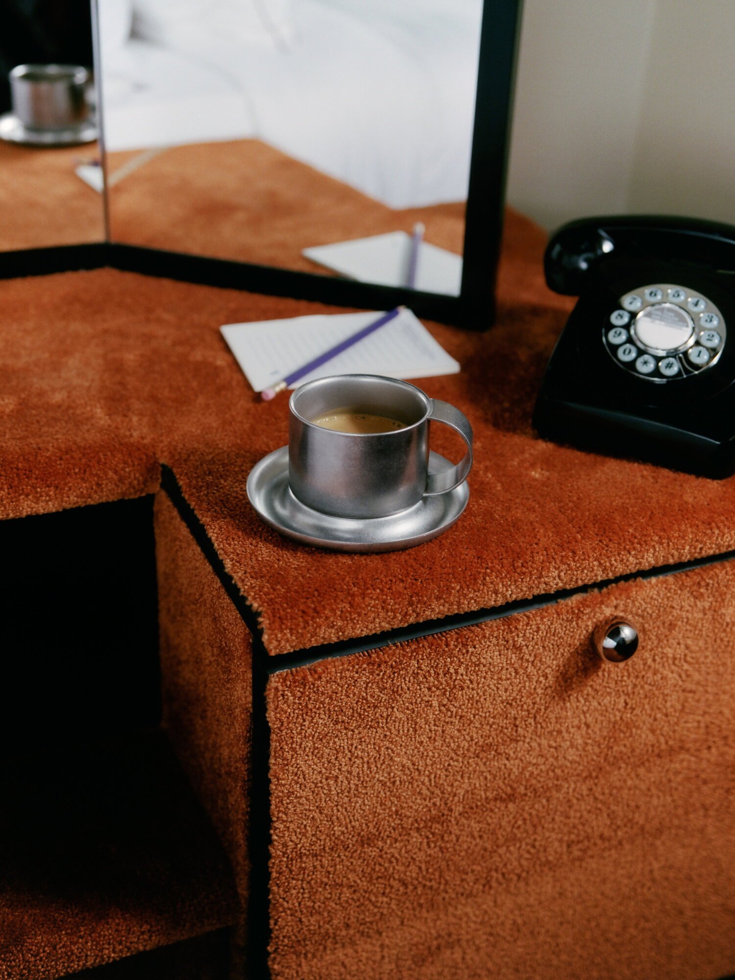 Service Projects Arlo 03 cup with saucer, stonewashed | Finnish Design ...