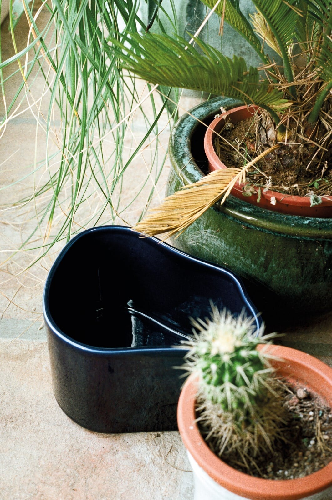 Artek Riihitie plant pot A, small, blue gloss | Finnish Design Shop