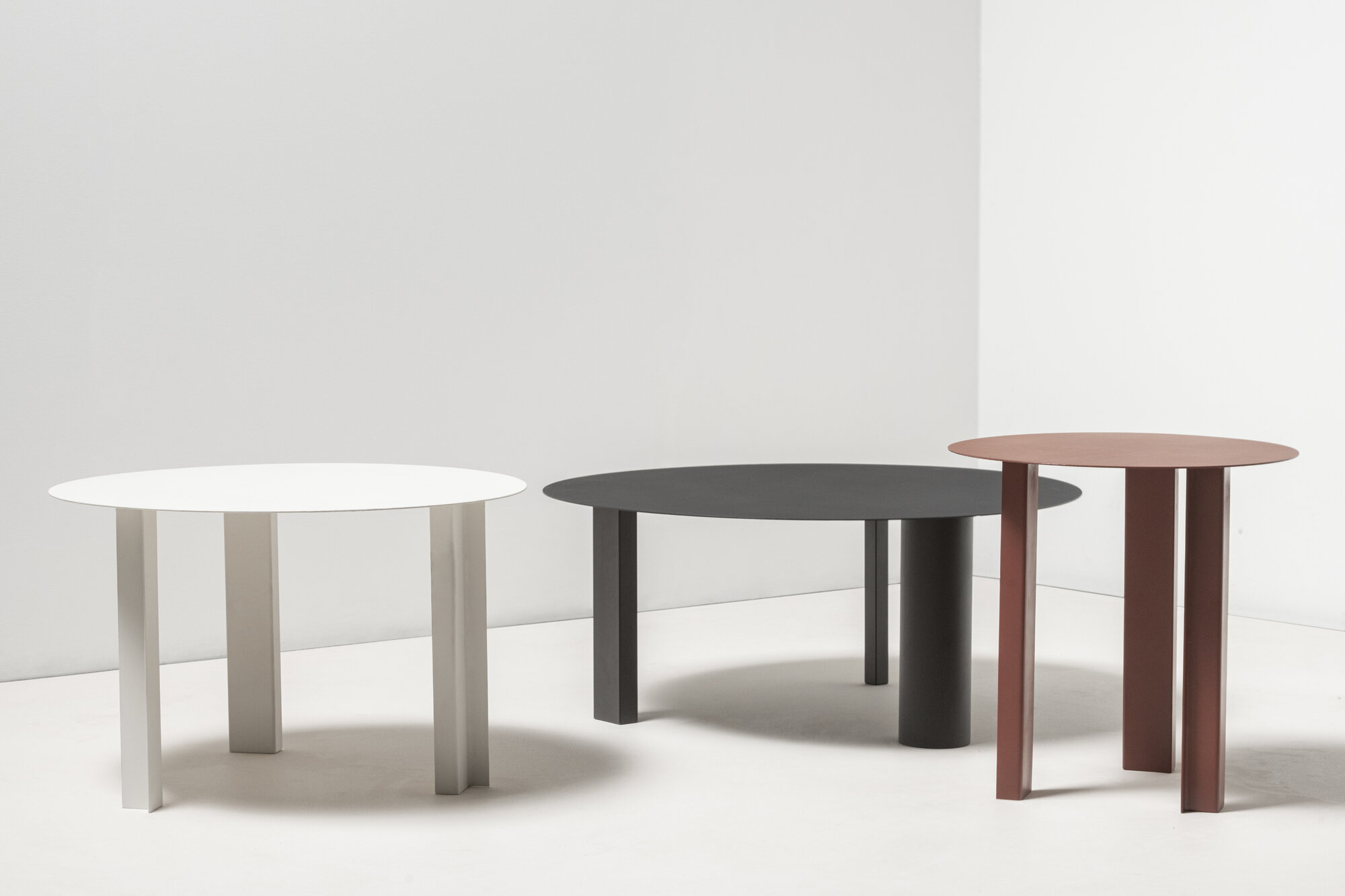 Serax Metal Sculptures side table, S, red tubes | Finnish Design Shop