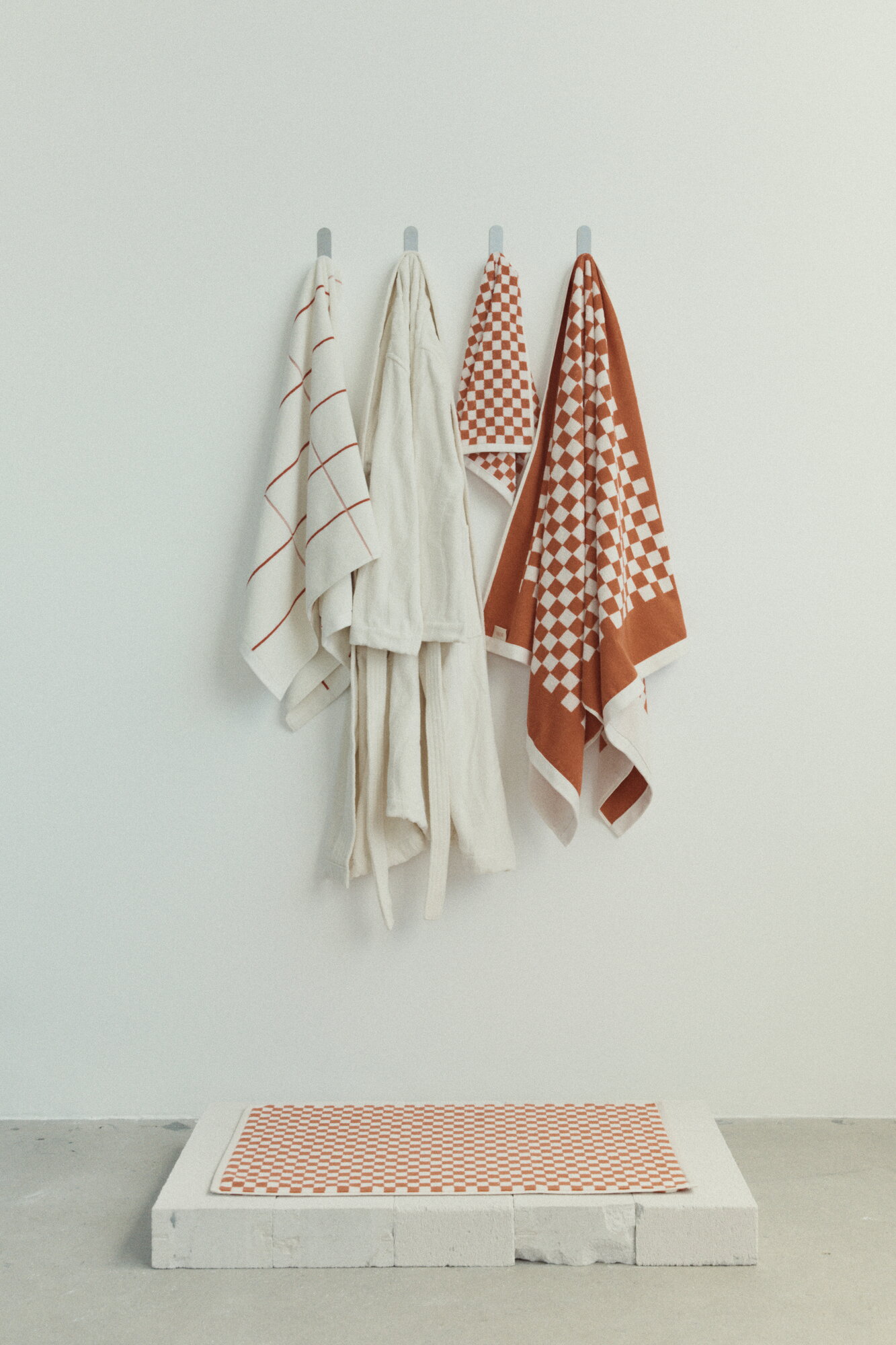 Baina Bath mat Beppu, 50 x 80 cm, paloma sun - ecru | Finnish Design Shop