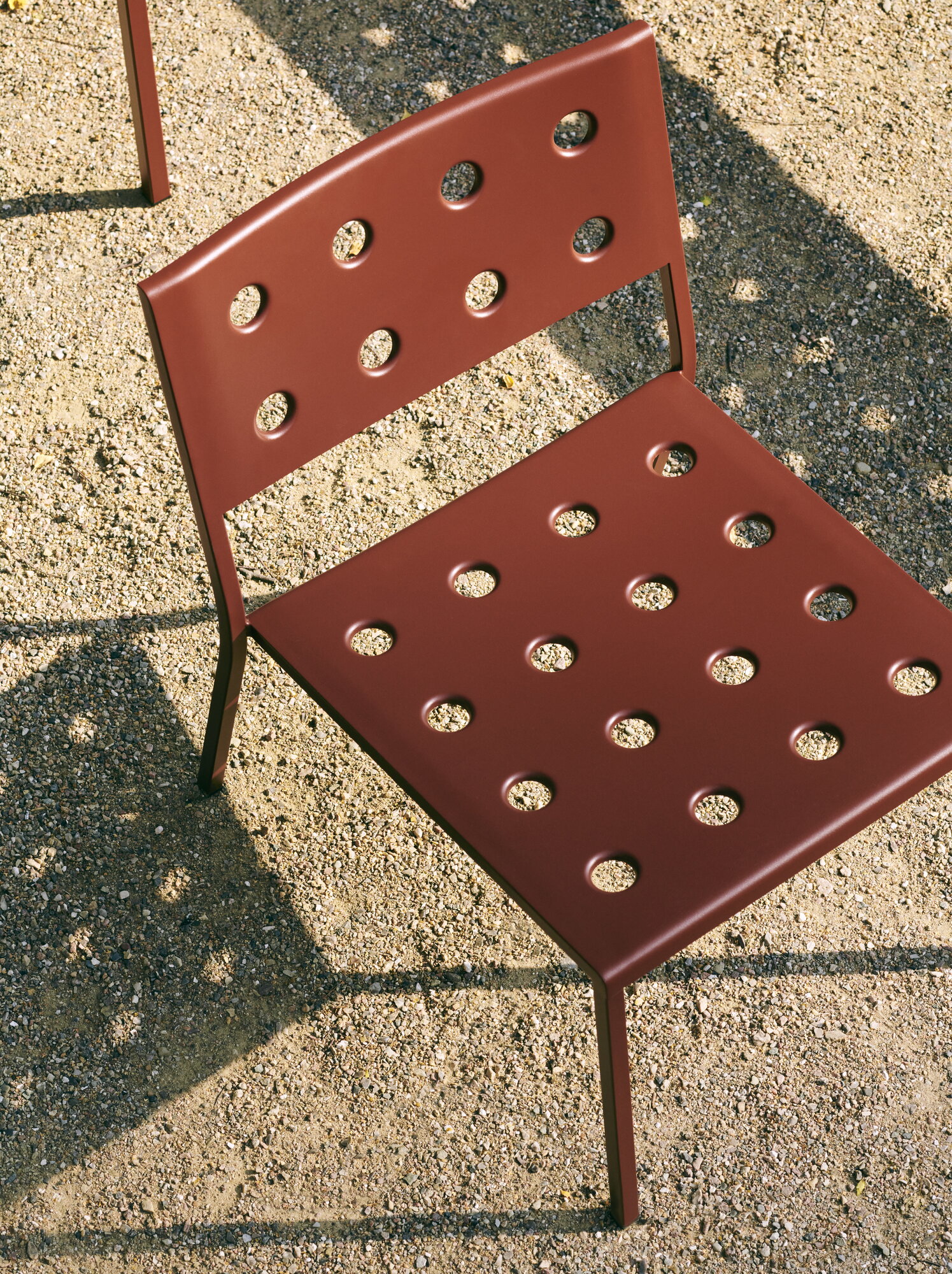 HAY Balcony lounge chair, iron red | Finnish Design Shop