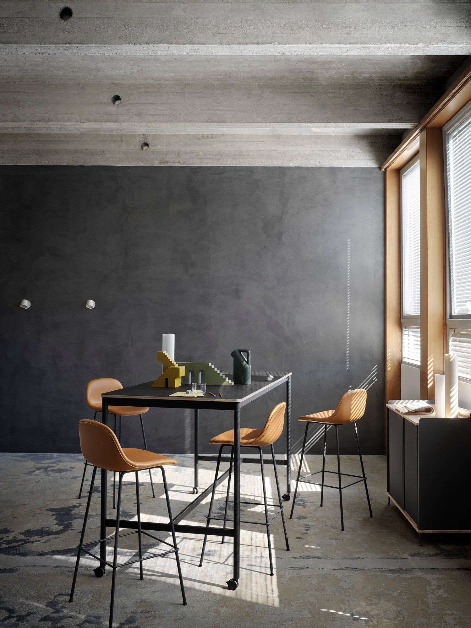 Muuto Tip wall lamp, white | Finnish Design Shop UK
