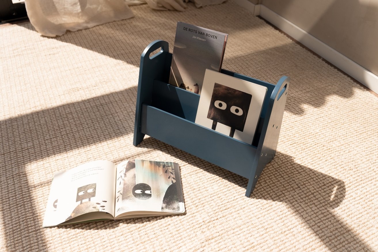 Nofred Book holder, blue | Finnish Design Shop